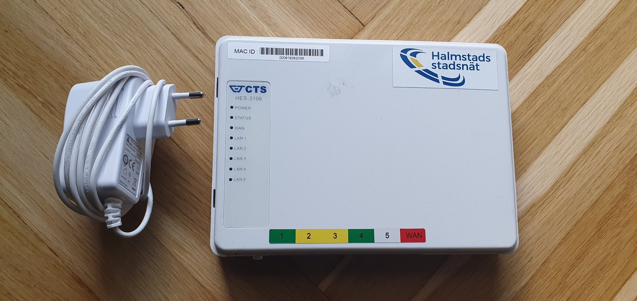 Tjänstefördelare Switch Mediaomvandlare Fiberko.. | Köp på Tradera ...