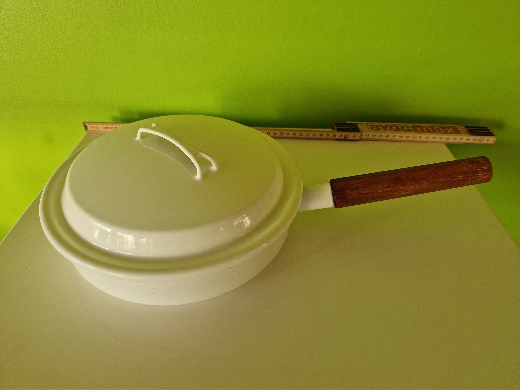 Se produkter som liknar ARABIA emaljerad traktör-/ste.. på Tradera ...