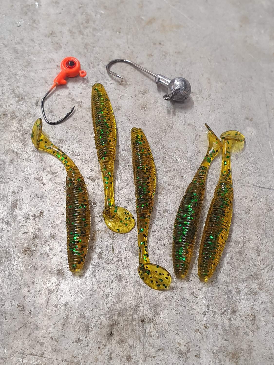 Se produkter som liknar FISKEDRAG JIGG PLUS HUVUD 7 D.. på Tradera ...