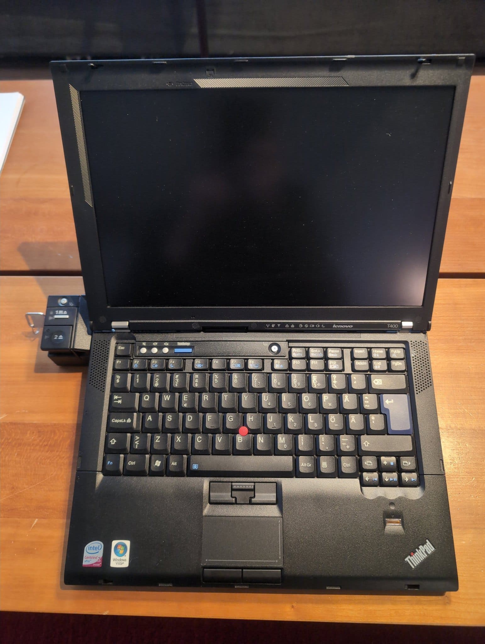 Lenovo ThinkPad T400 Libreboot | Köp på Tradera (705792740)