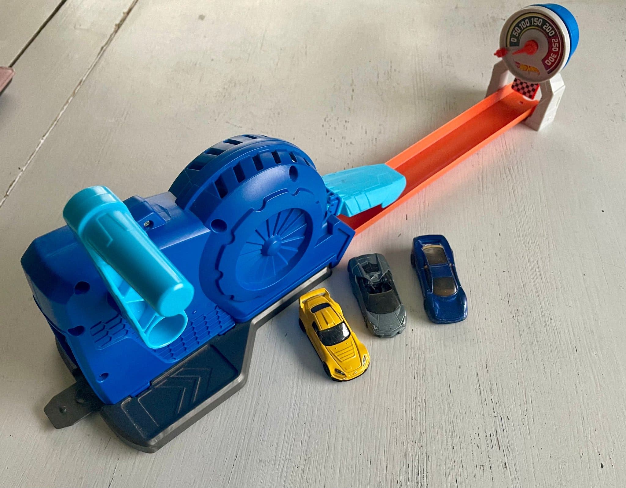 Se produkter som liknar Hot Wheels Speed Launcher på Tradera (647413770)