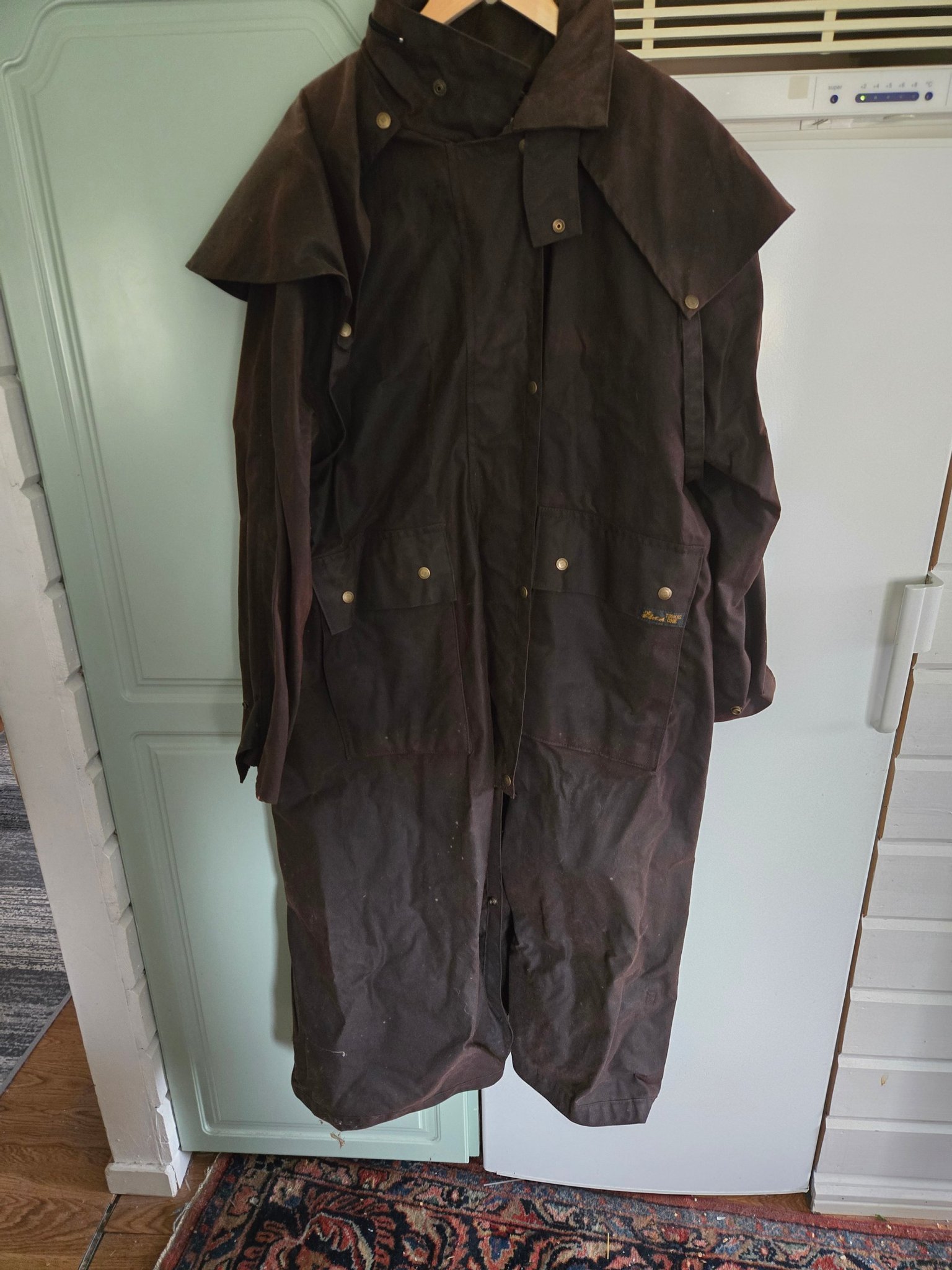 Se produkter som liknar Thomas Cook Boot & Clothing C.. på Tradera ...