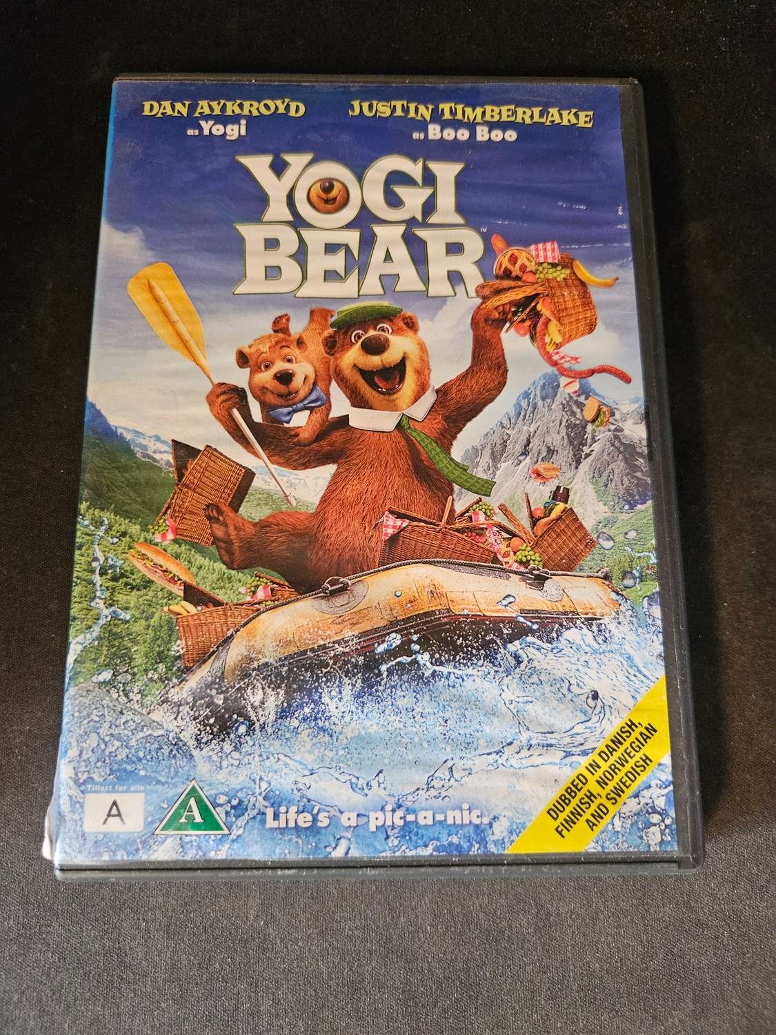 Yogi Bear - Dan Aykroyd - DVD .. | Köp från SandsOfTime på Tradera ...