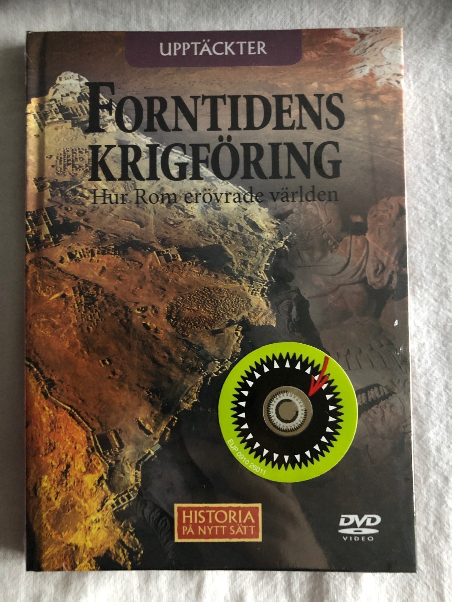 Se produkter som liknar Forntidens krigföring: Hur Ro.. på Tradera ...