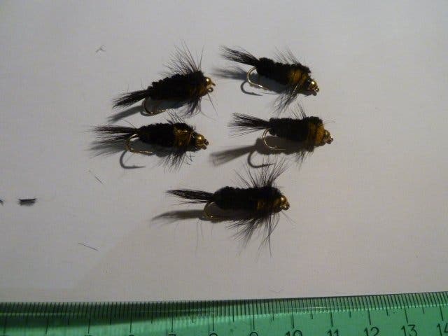 Se produkter som liknar 5 st streamer Montana yellow .. på Tradera ...