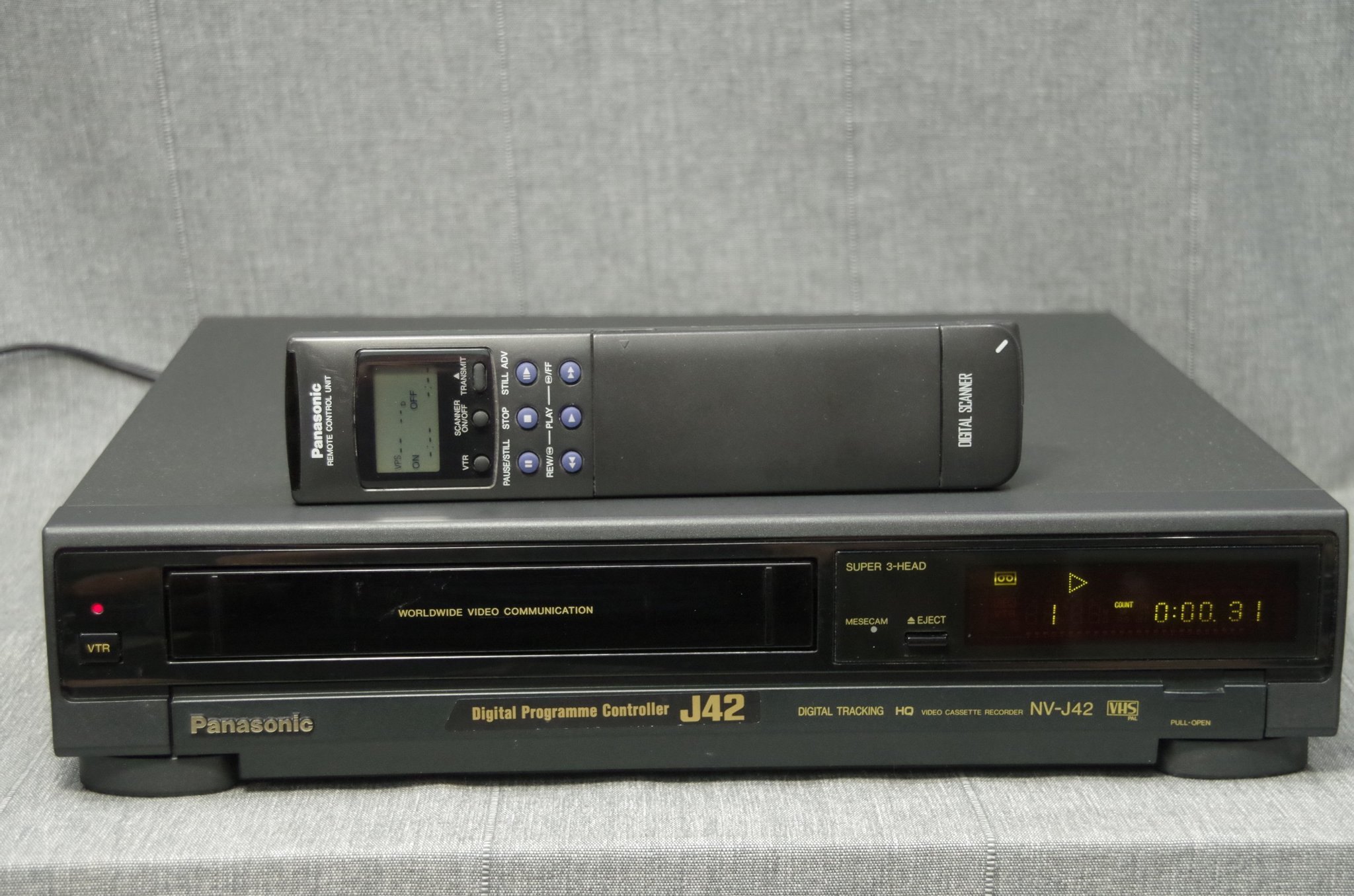 PANASONIC NV-J42 VHS VIDEO BANDSPELARE VIDEO TA.. | Köp på Tradera ...