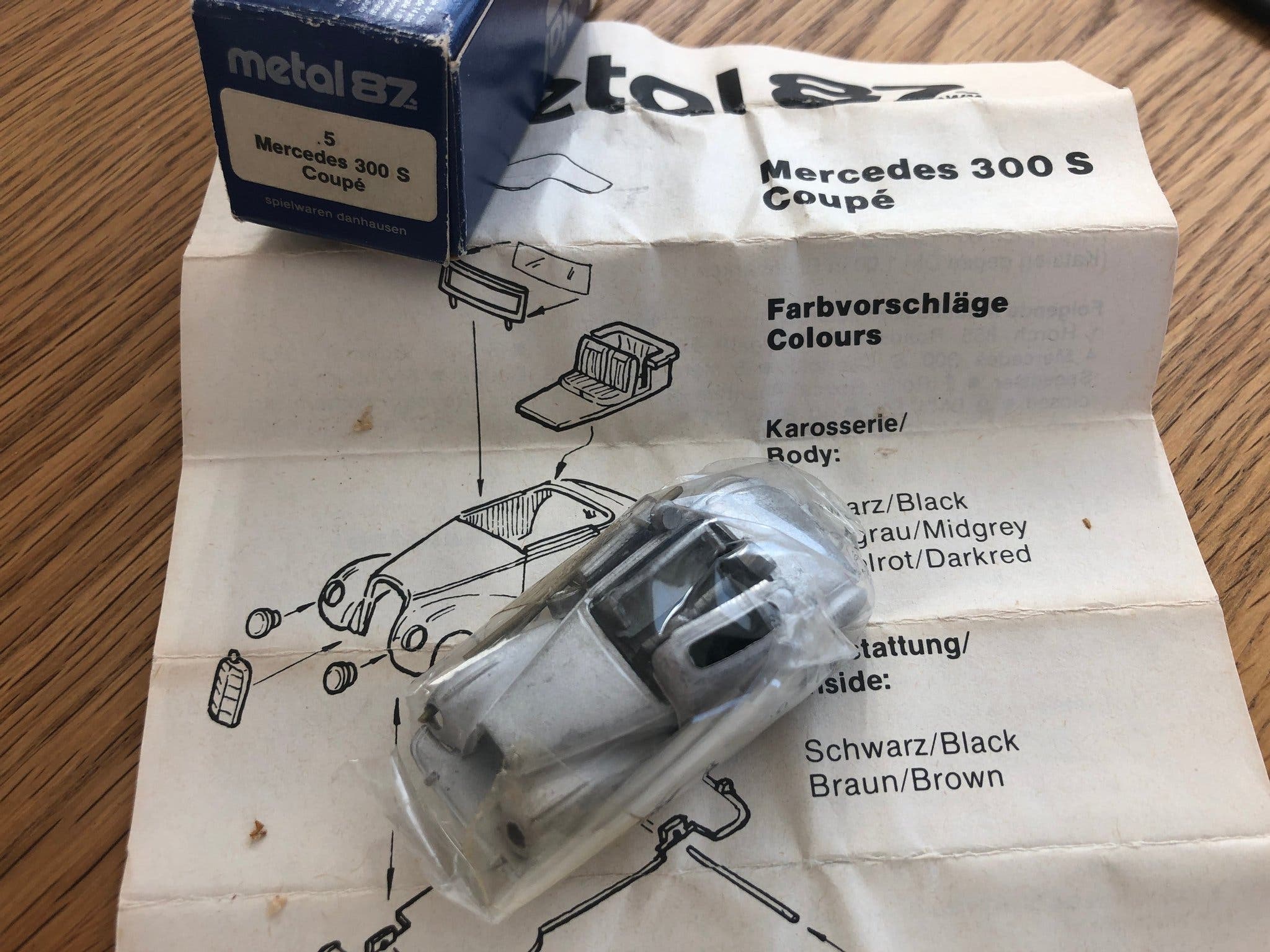 Se produkter som liknar Handmade Metal 87 Mercedes 30.. på Tradera ...