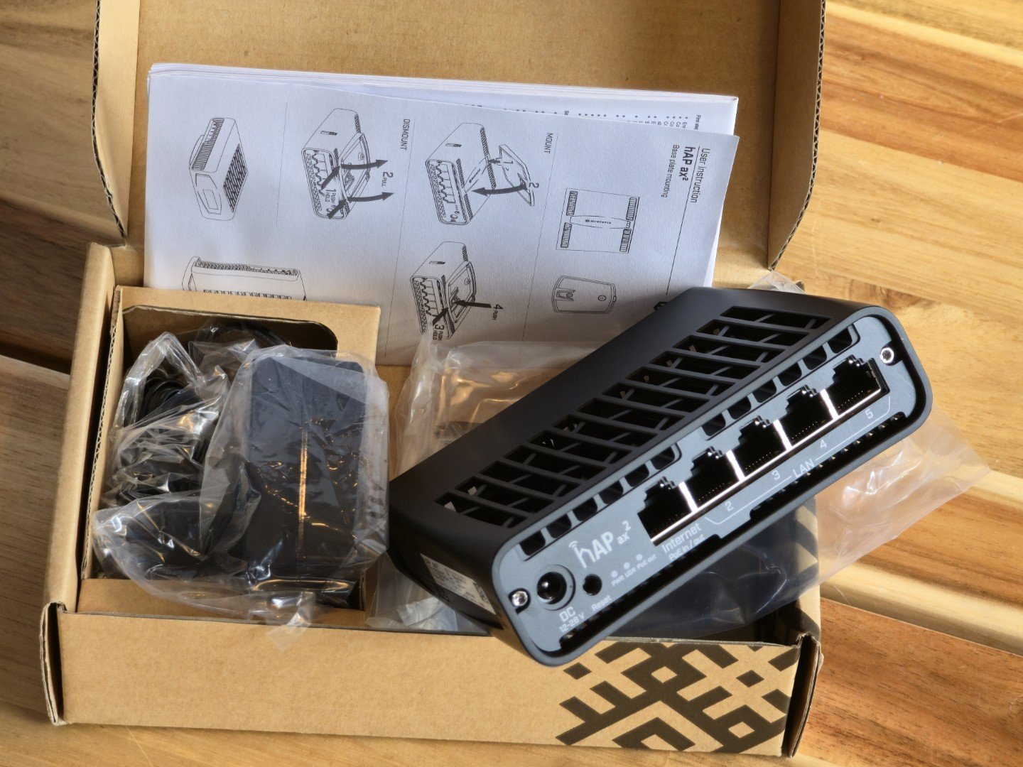 MikroTik hAP ax² WiFi 6 Wireless Router | Köp på Tradera (695211020)