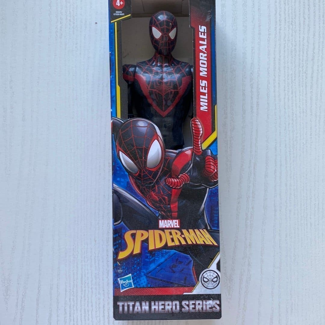 Se produkter som liknar Marvel Spider-Man Miles Moral.. på Tradera ...