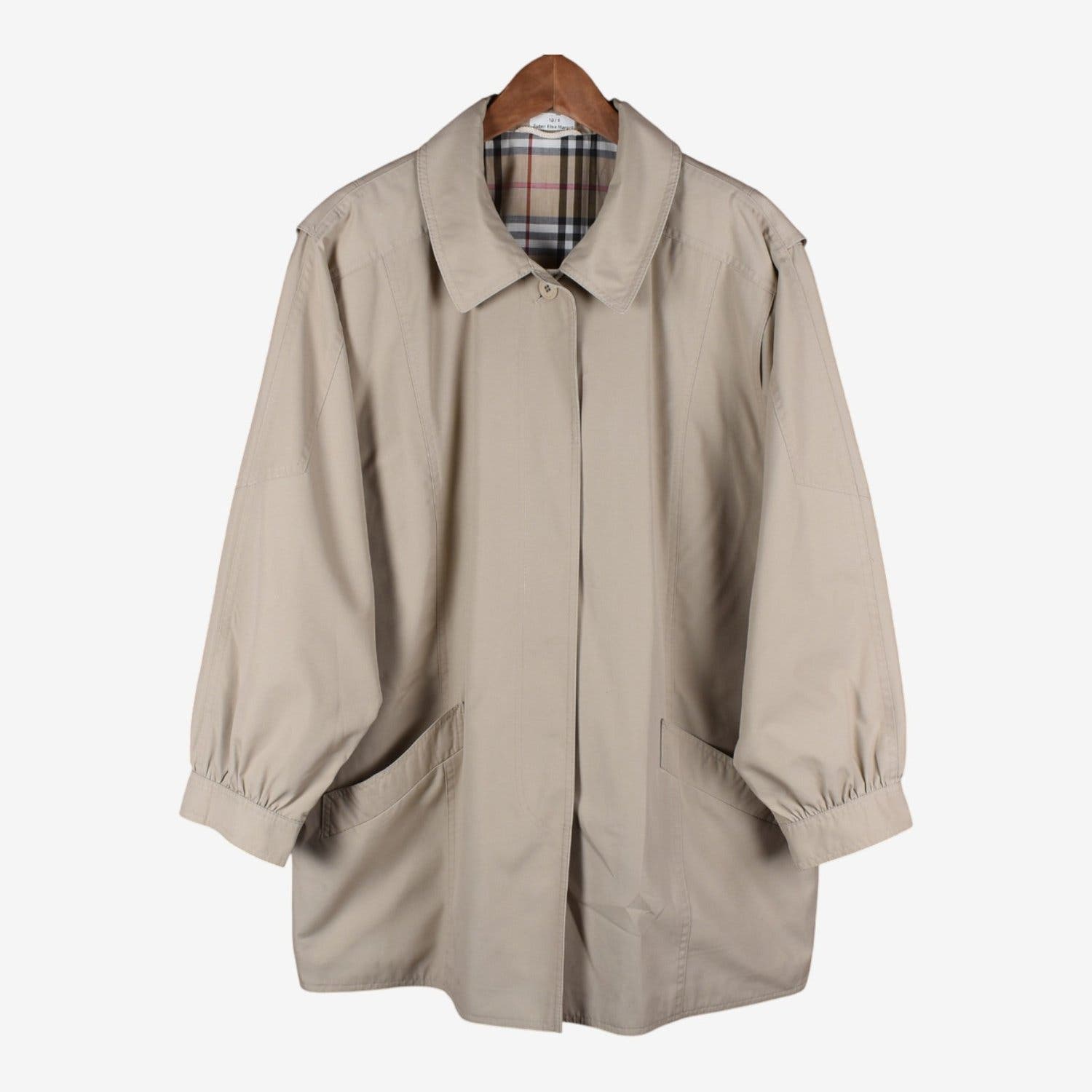 Se produkter som liknar STYLE 2000 - BEIGE TRENCHCOAT.. på Tradera ...