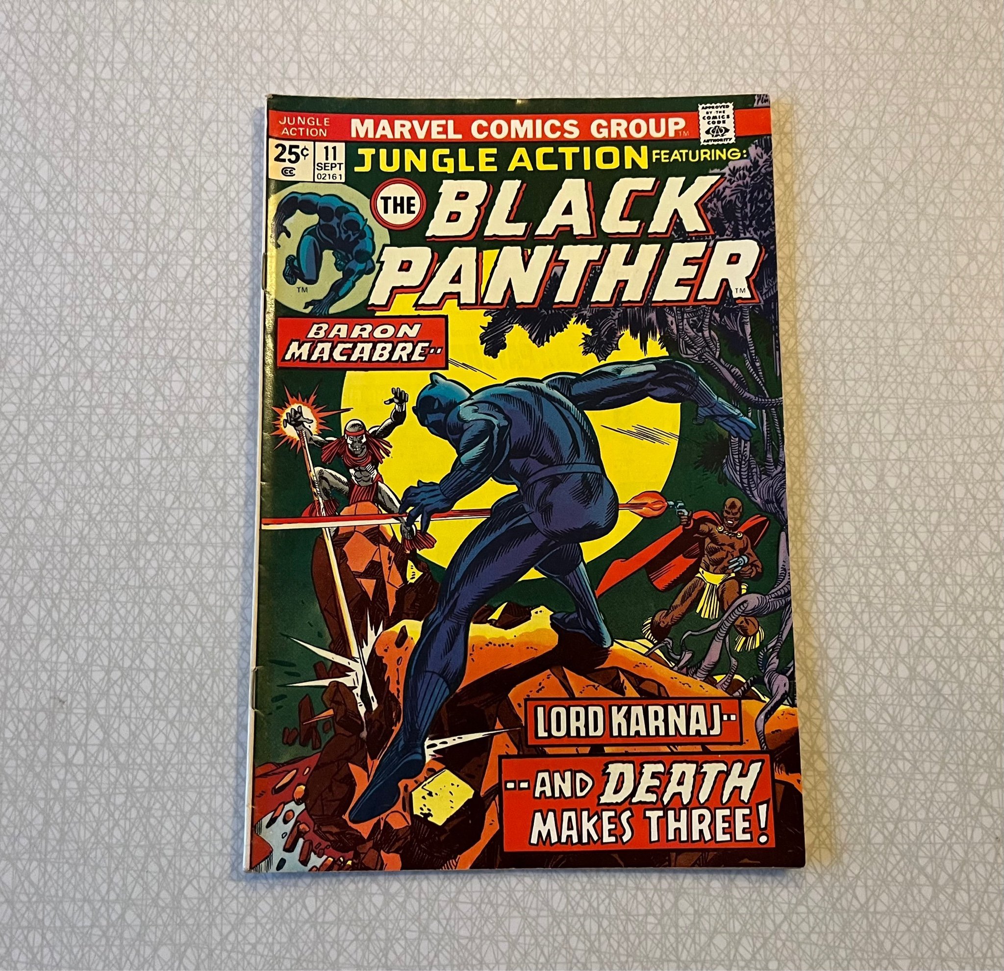 Jungle Action The Black Panther #11 1974 i fint.. | Köp på Tradera ...