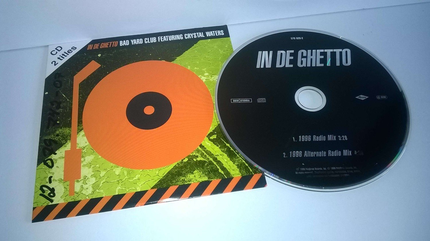 Bad Yard Club Featuring Crystal Waters - In De .. | Köp på Tradera ...