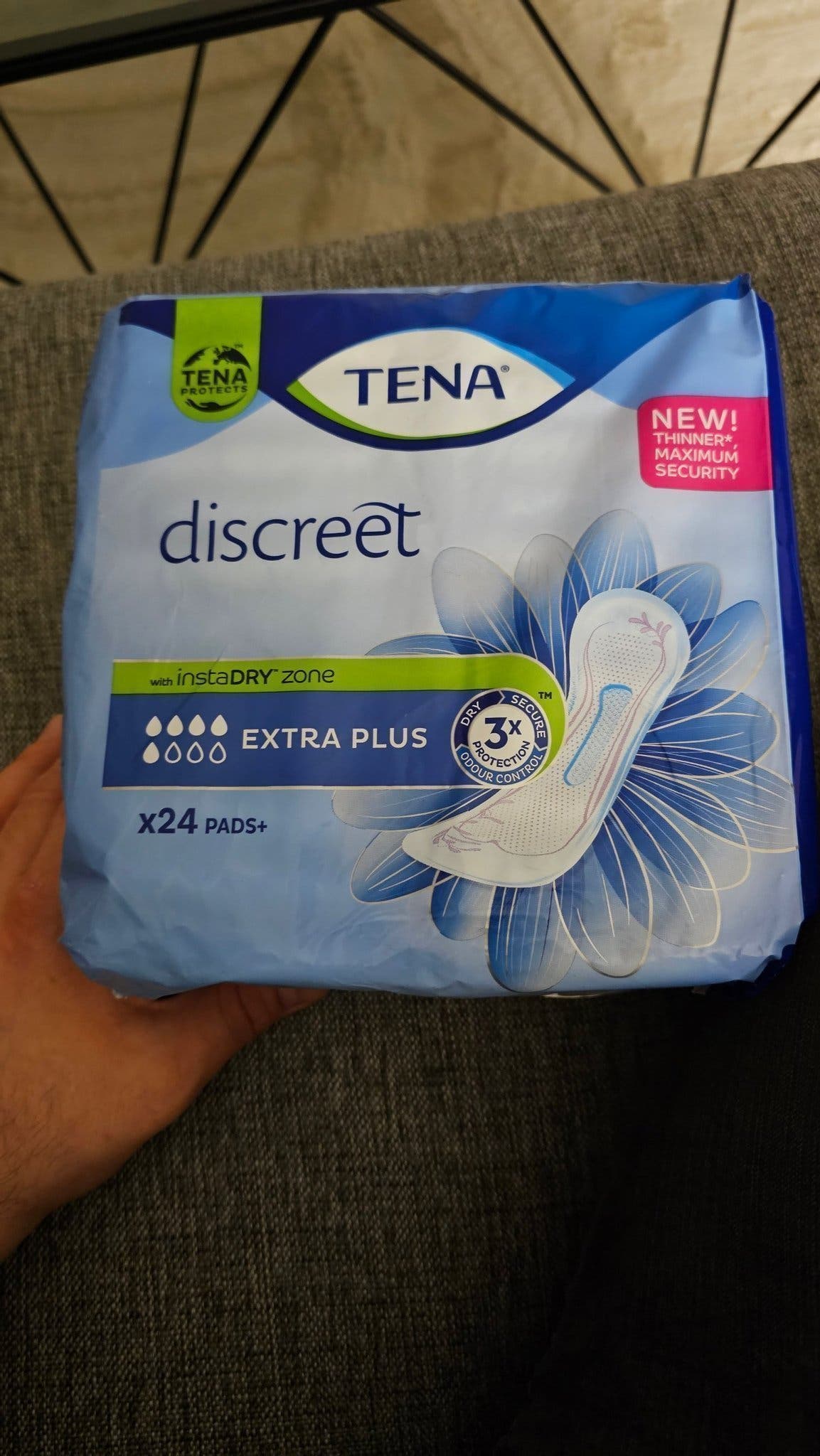 Se produkter som liknar TENA Discreet Extra Plus Inko.. på Tradera ...