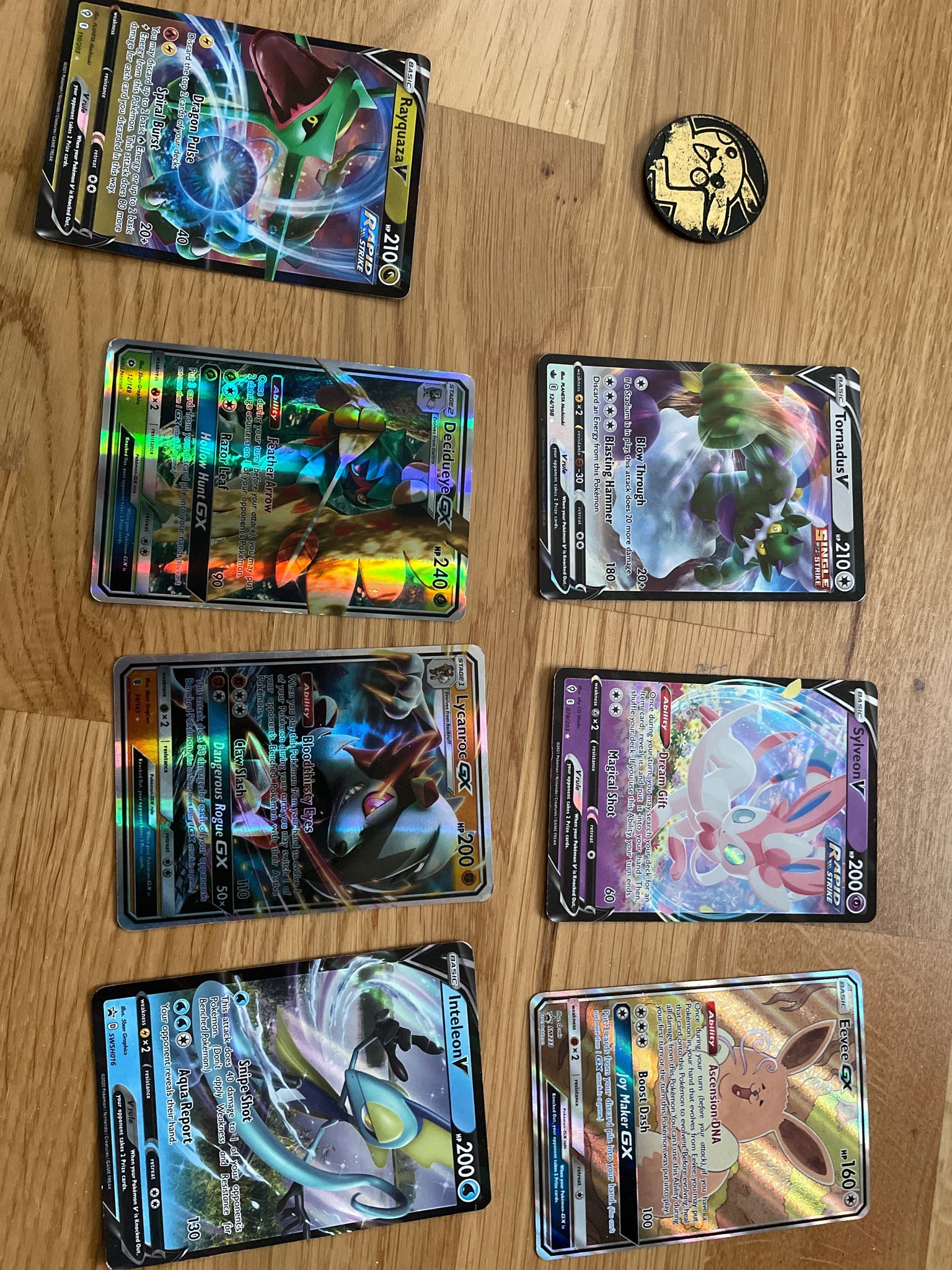 Se produkter som liknar Pokémon kort på Tradera (570347512)