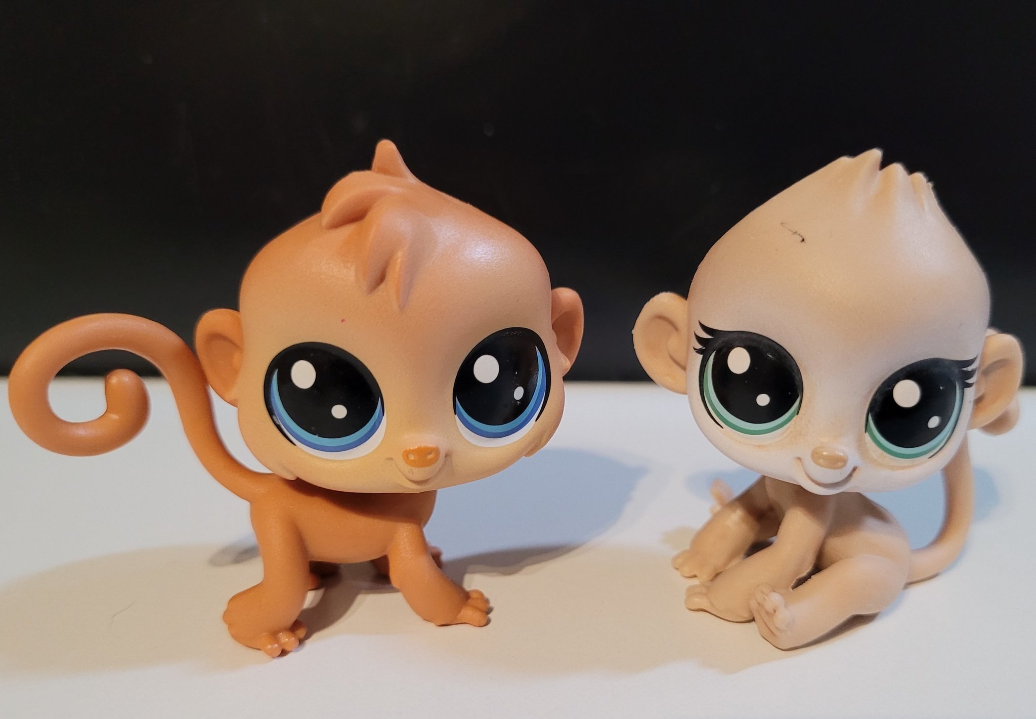 Se produkter som liknar 2st Littlest Pet Shop apor Mi.. på Tradera ...