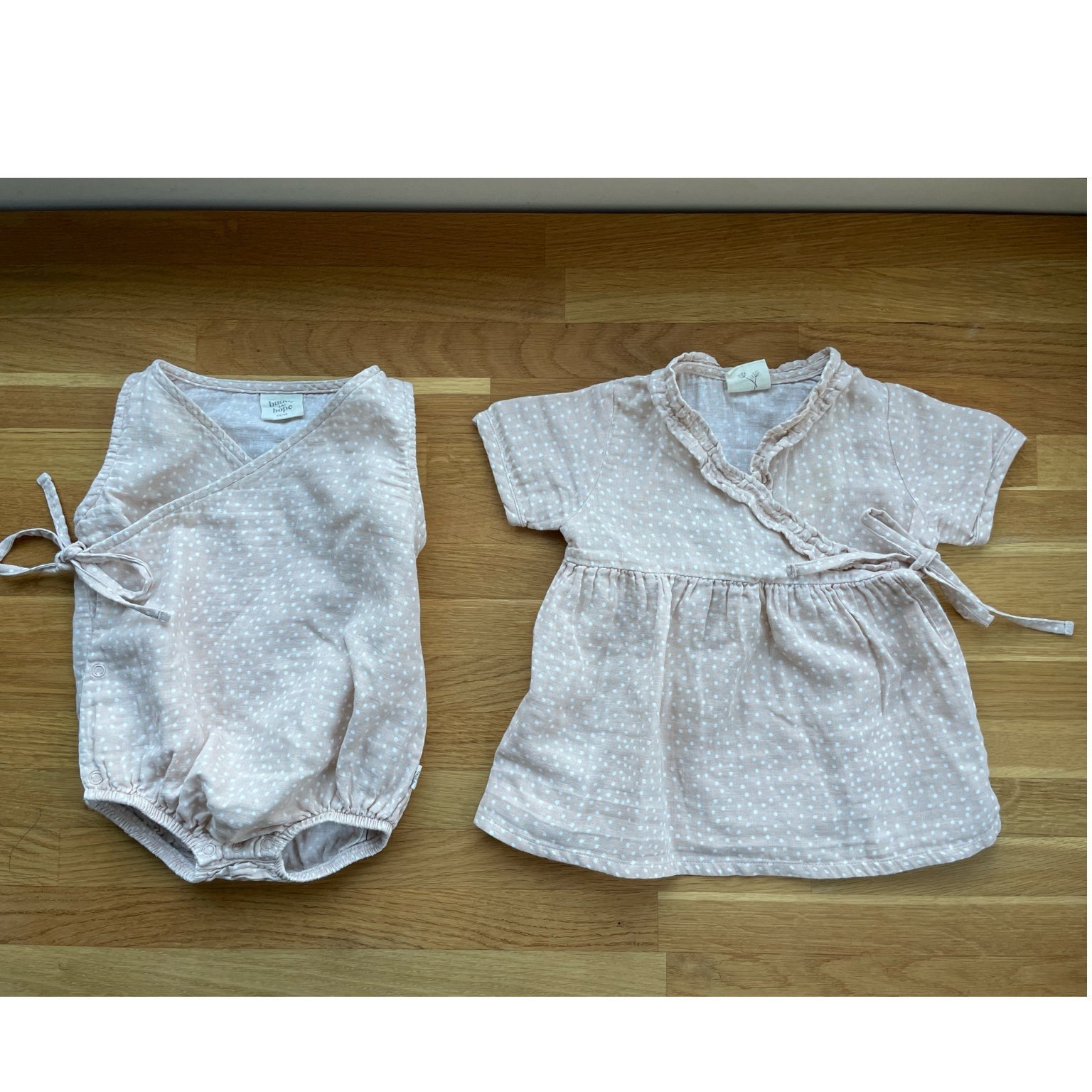Buddy and Hope body och klänning stl 62/68 | Köp på Tradera (634008755)