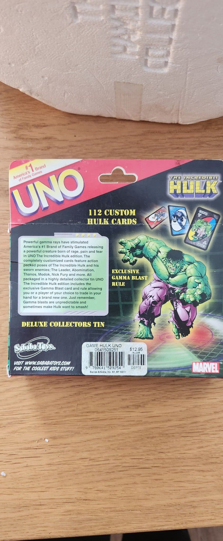 Se produkter som liknar UNO The Incredible Hulk Speci.. på Tradera ...