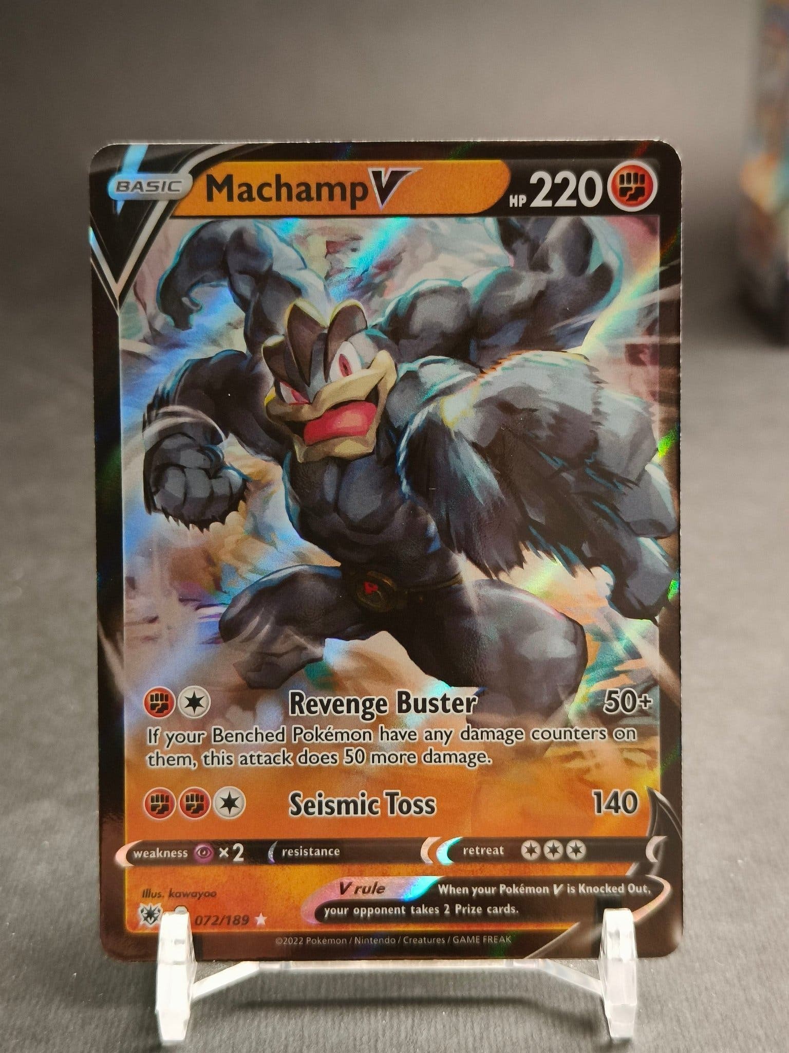 Se produkter som liknar Machamp V #72 Pokemon Astral .. på Tradera ...