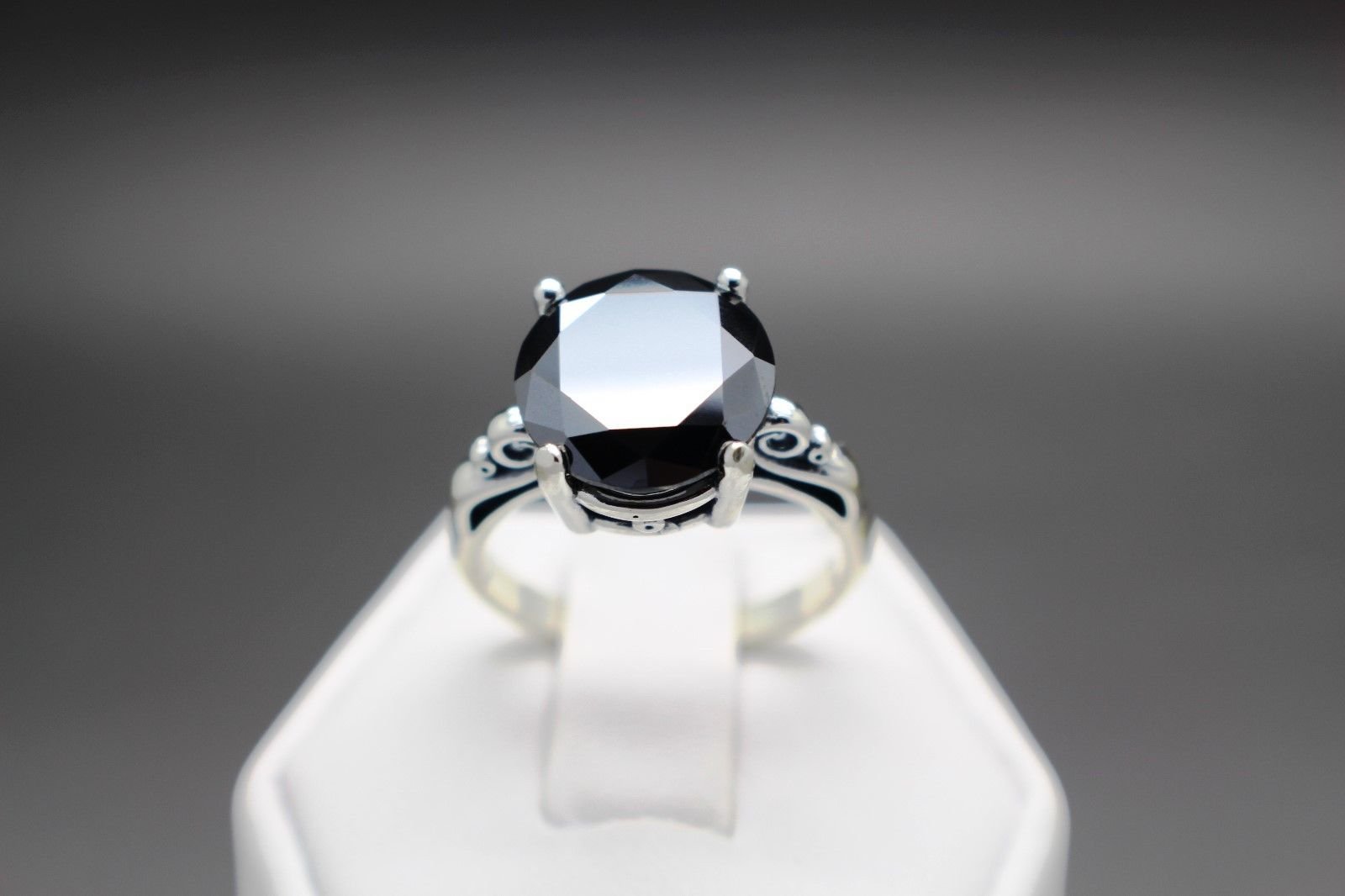 Carbonado diamant ring, 2.37 ct (417404777) ᐈ Köp på Tradera