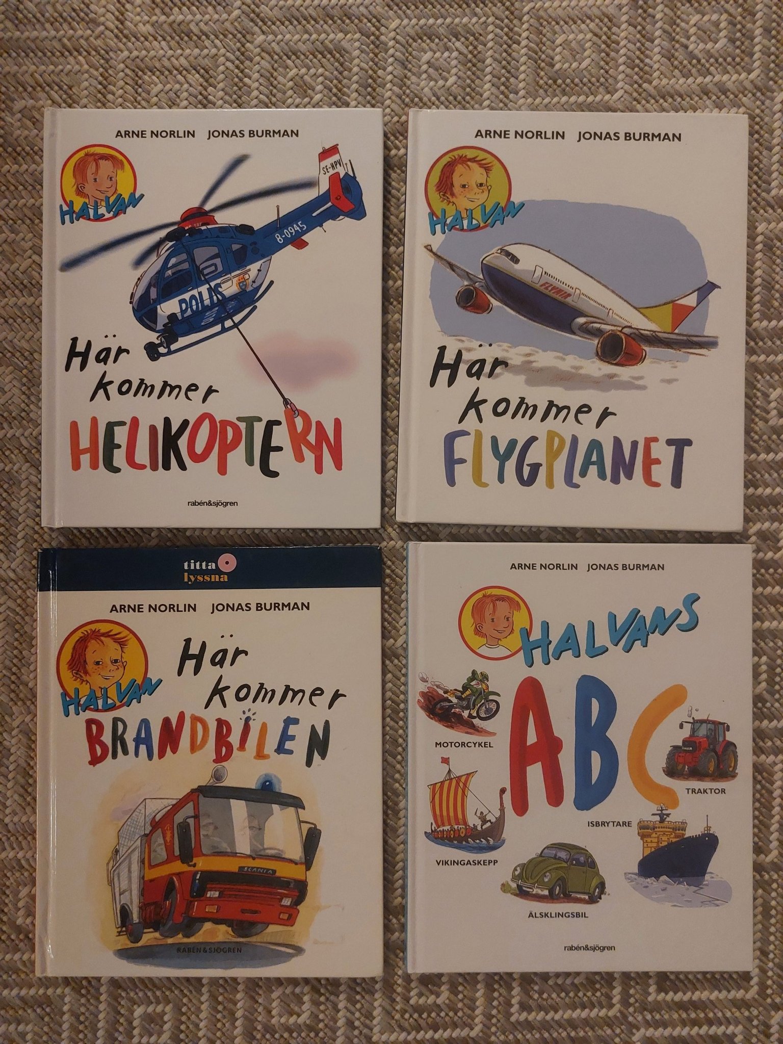 Fyra Halvan böcker - Här kommer Flygplanet, Bra.. | Köp på Tradera ...