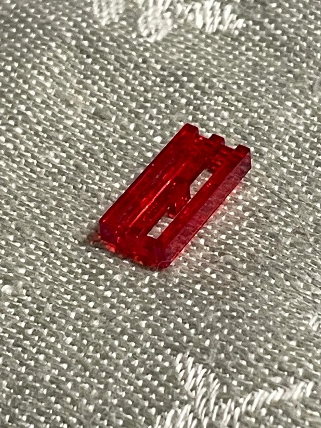 Trans-Red Tile, Modified 1 x 2 Grille (Undeterm.. | Köp på Tradera ...