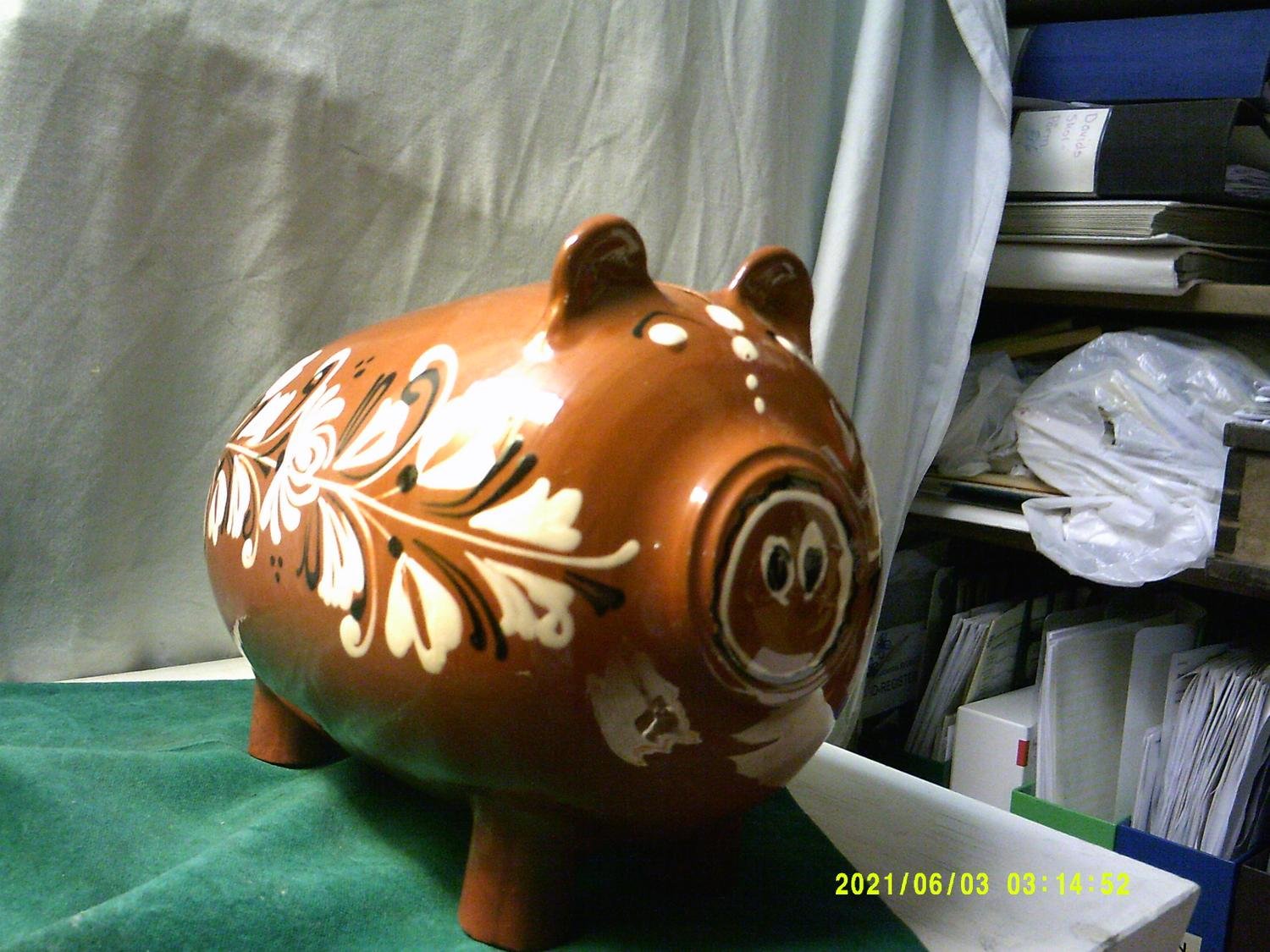 Stor tung spargris | Köp från PL_03 på Tradera (447110681)