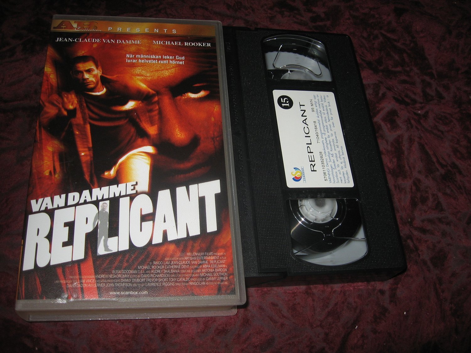 REPLICANT (JEAN-CLAUDE VAN DAMME,MICHAEL ROOKER.. | Köp på Tradera ...