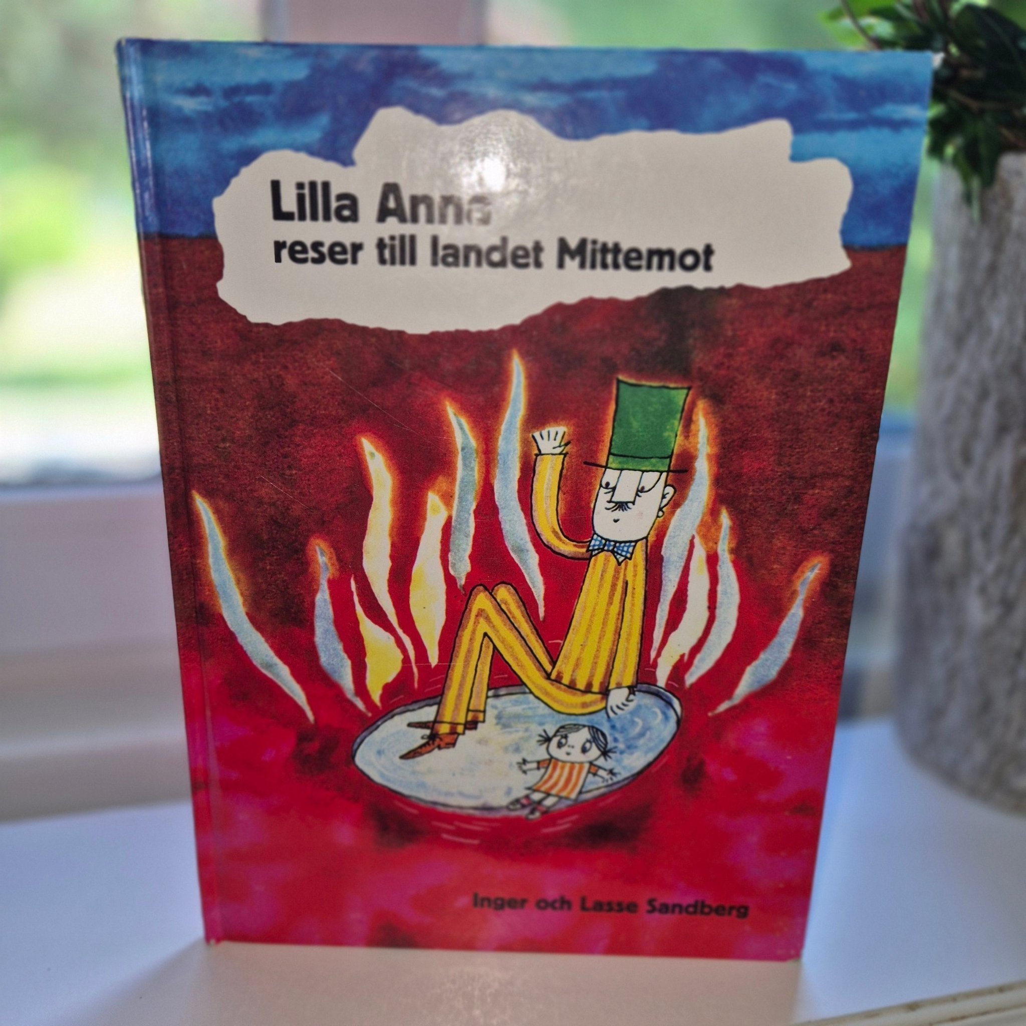 Lilla Anna reser till landet Mittemot av Inger .. | Köp på Tradera ...