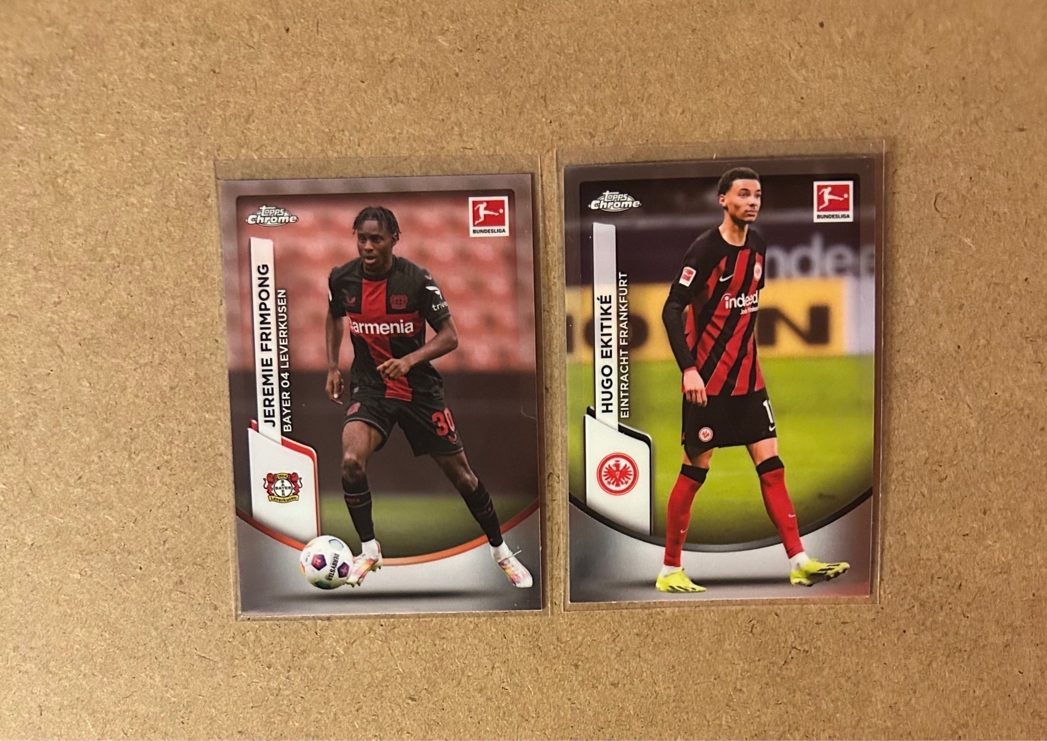 Se produkter som liknar Hugo Ekitike + Jeremie Frimpo.. på Tradera ...