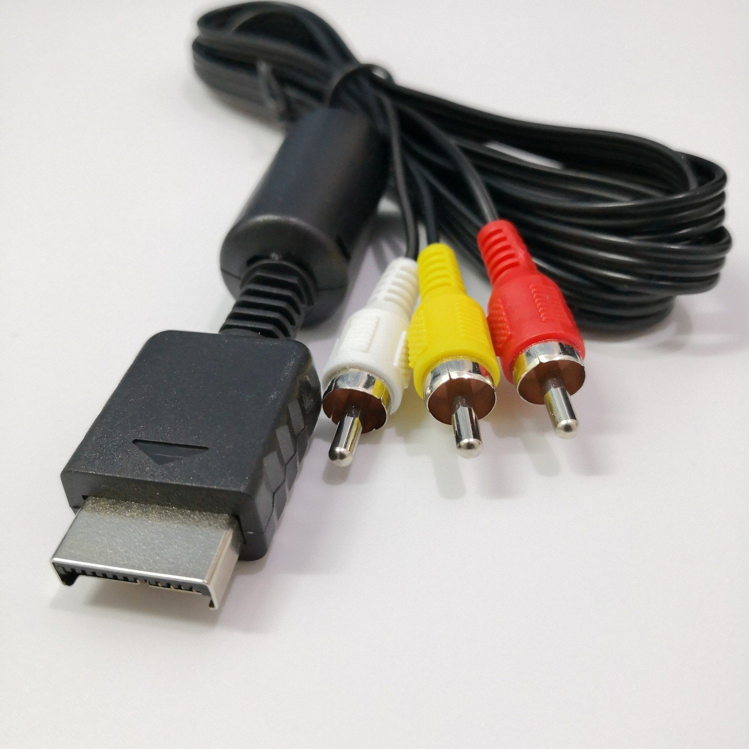 Se produkter som liknar PS2 AV/RCA kabel 1.8M på Tradera (694860056)