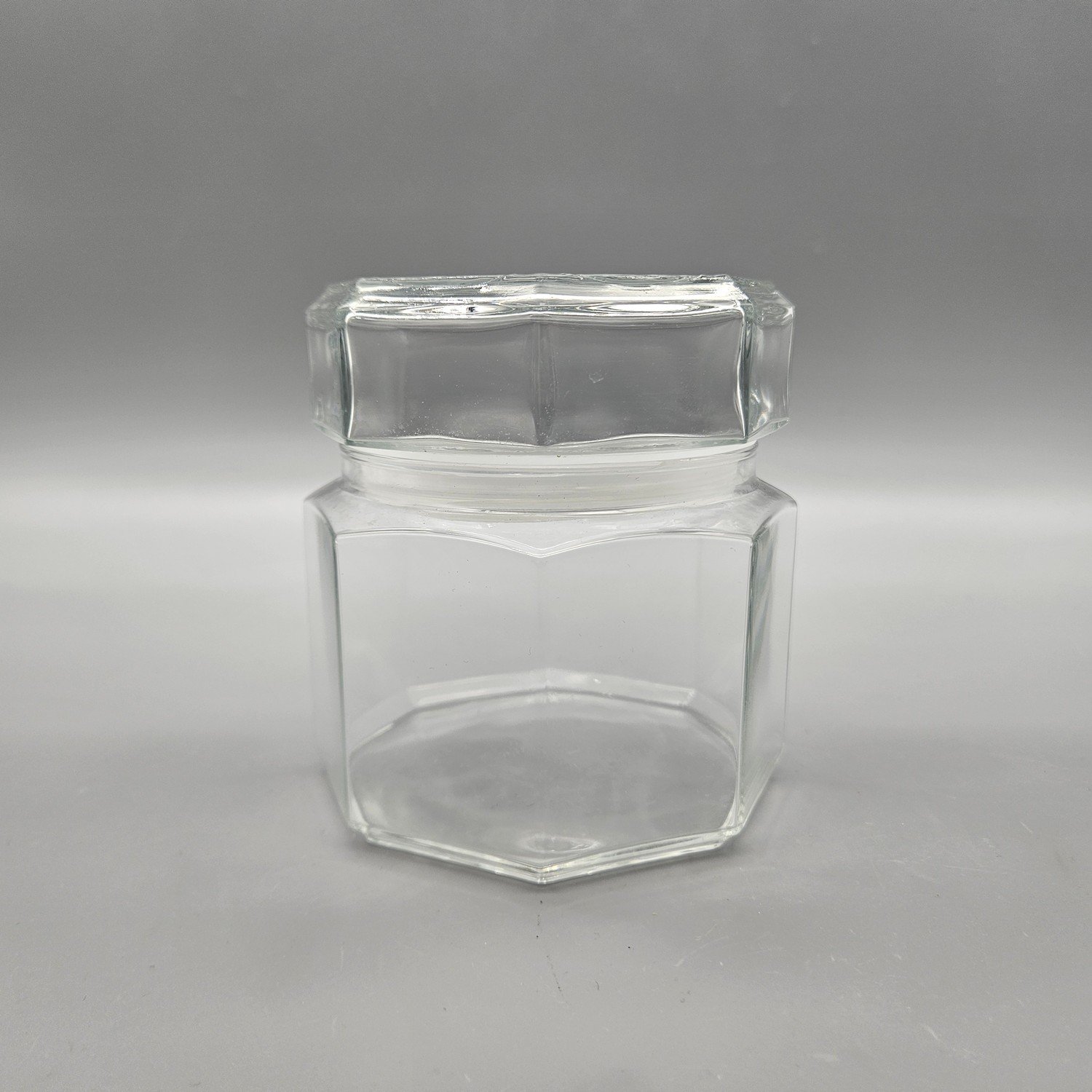 Burk med lock - France Glas.. | Köp från SakLetarHyllan på Tradera ...