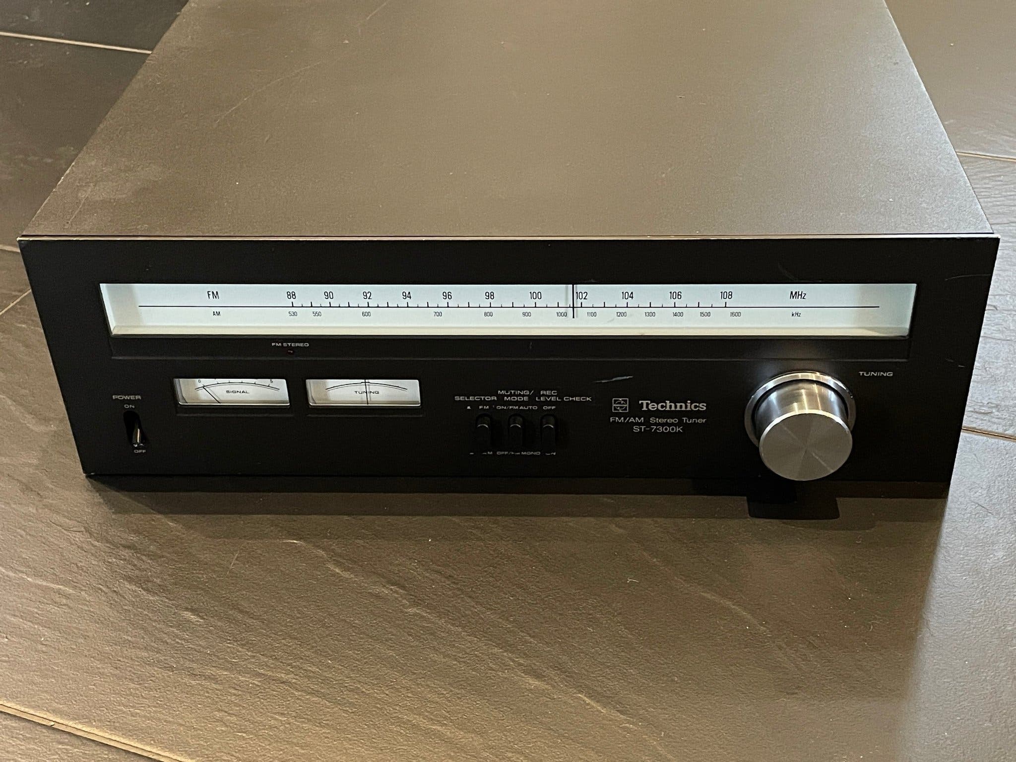 Technics ST-7300K FM/AM Stereotuner | Köp på Tradera (709862551)