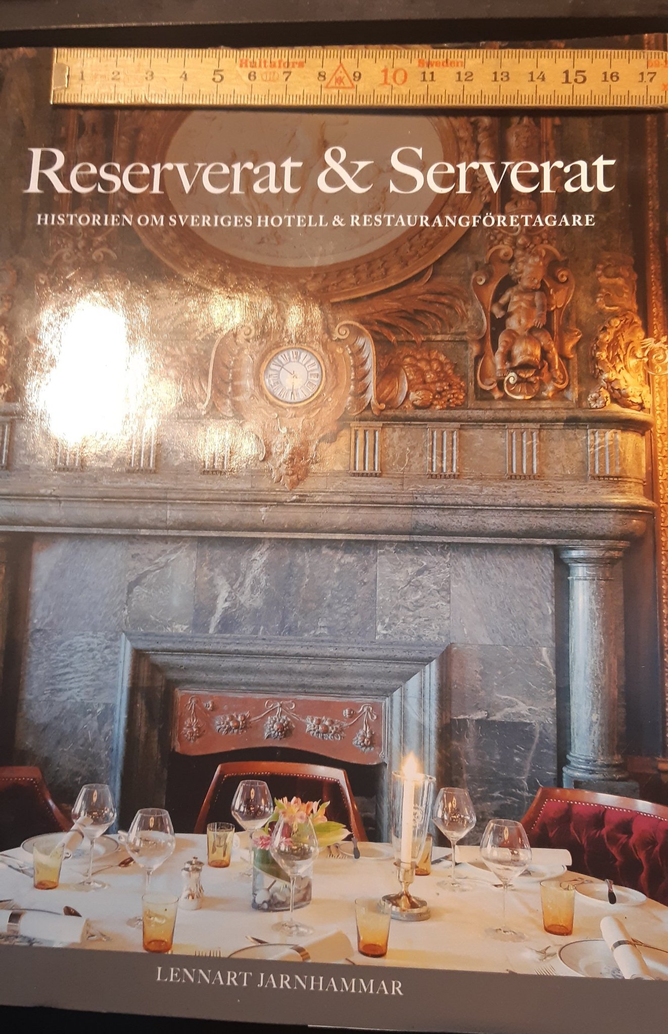 Se produkter som liknar Reserverat & Serverat: Histor.. på Tradera ...