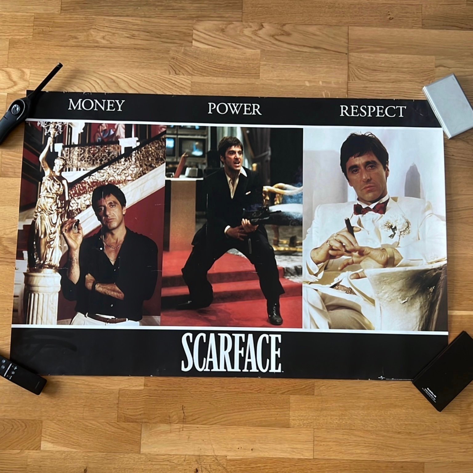 SCARFACE money power respect.. | Köp från Stuffandcards på Tradera ...