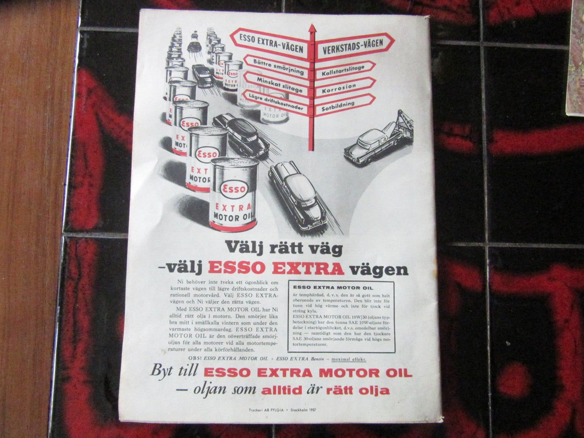 Esso Extra Motor Oil 1957 Reklam annons | Köp på Tradera (719223595)