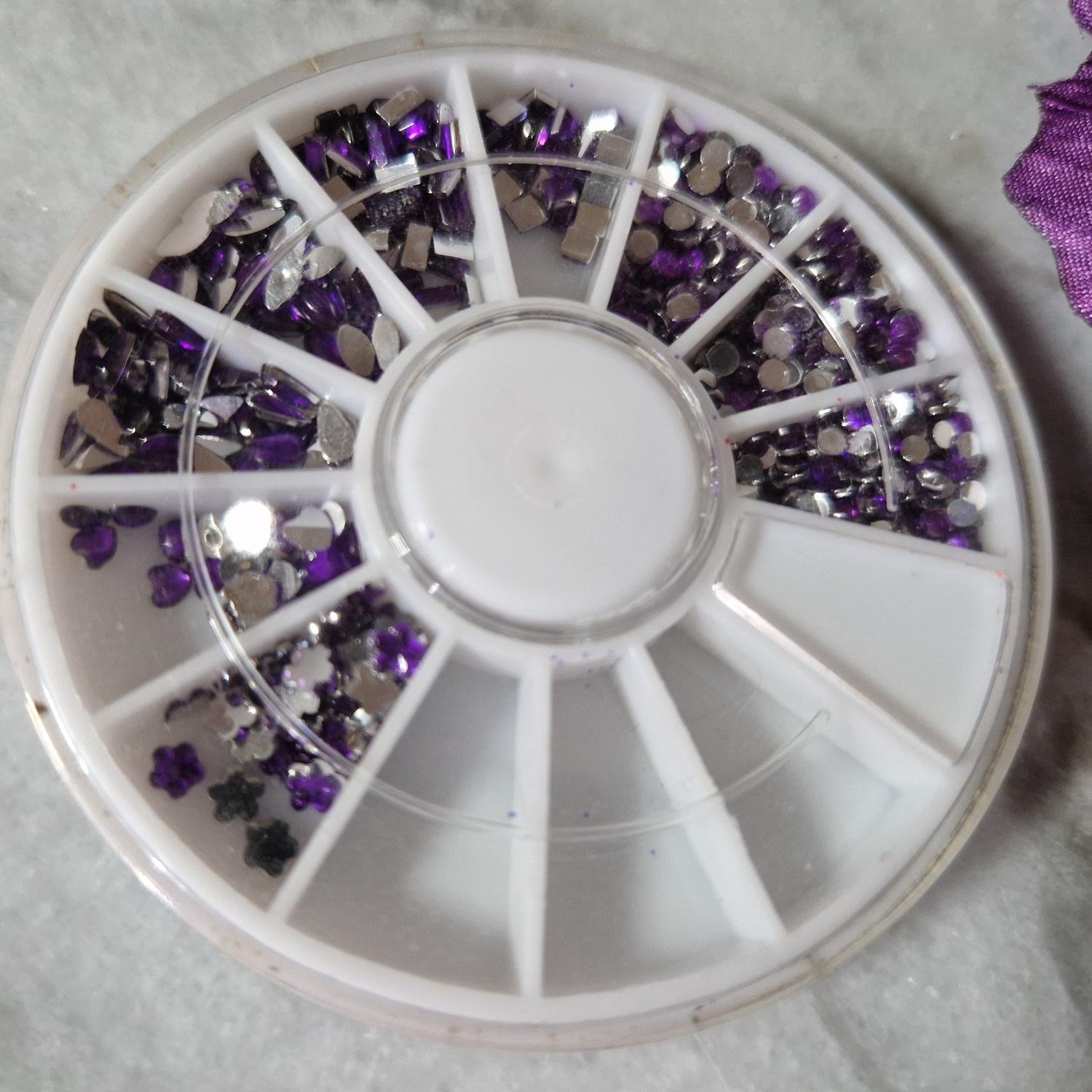 Se produkter som liknar Nail art hjul med resin rhine.. på Tradera ...