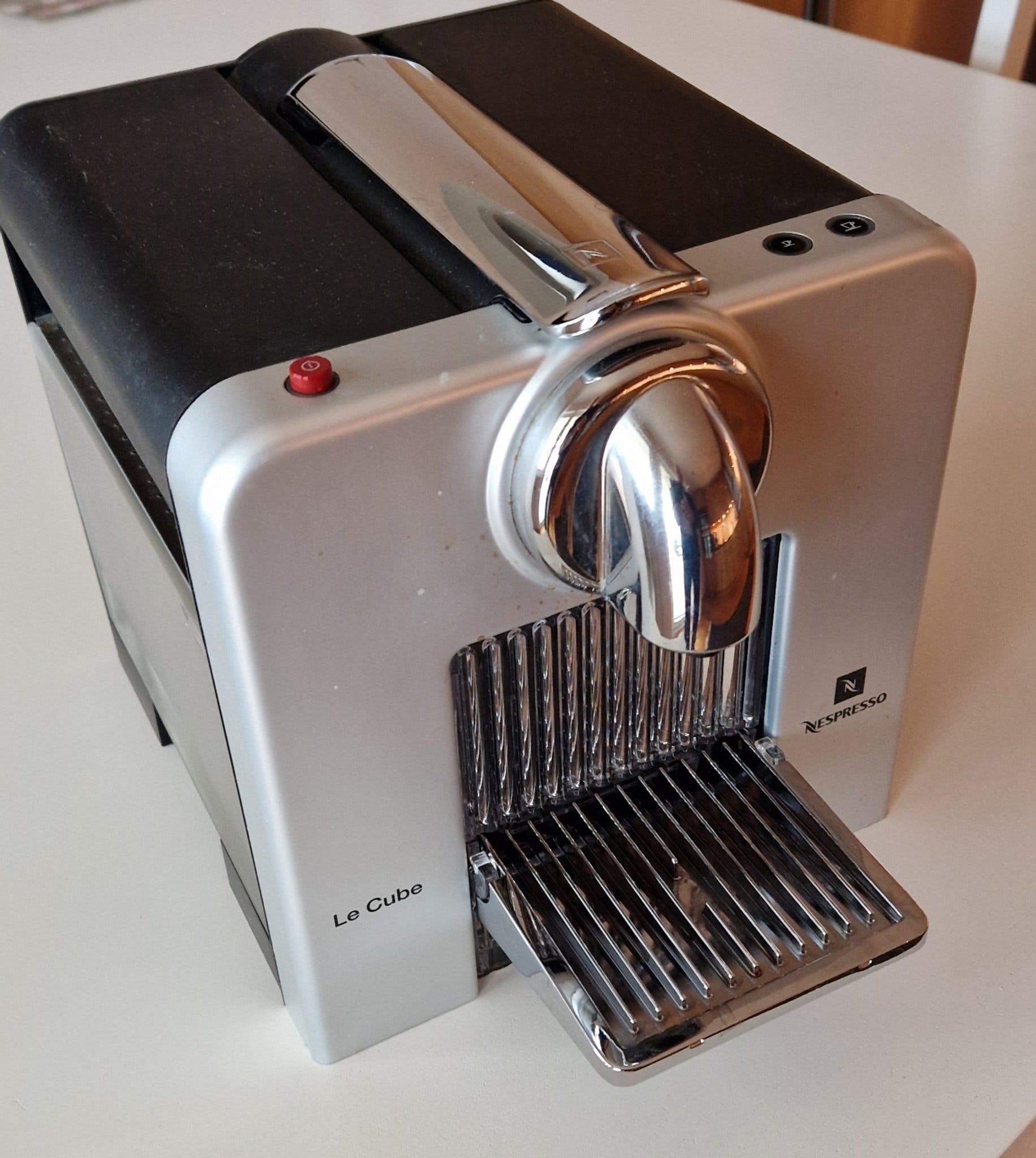 Nespresso Le Cube kaffemaskin | Köp på Tradera (661310073)