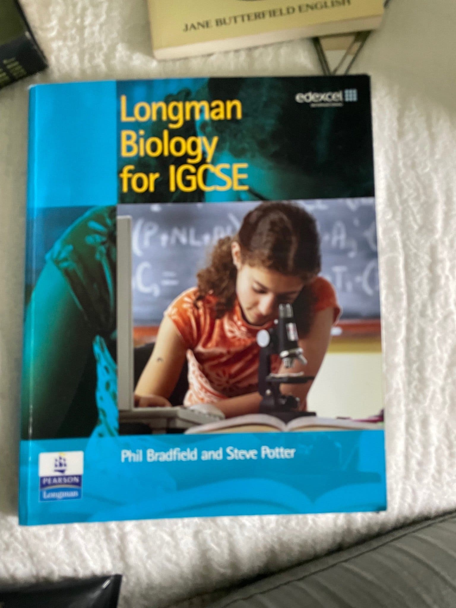 Se produkter som liknar Longman Biology for IGCSE av .. på Tradera ...