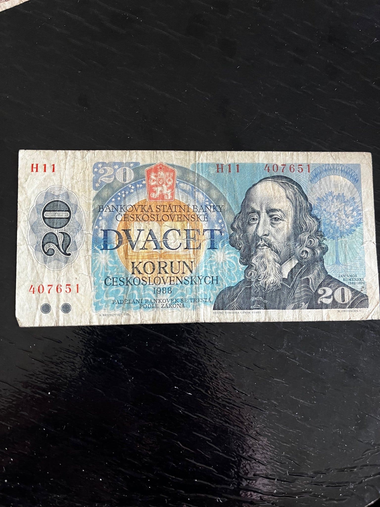 Se produkter som liknar Tjeckoslovakisk 20 Korun Sedel på Tradera ...