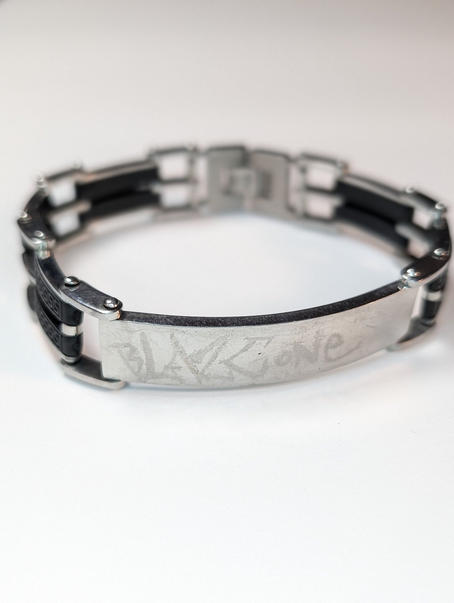 Armband omkrets 20 cm stilren | Köp på Tradera (673295965)