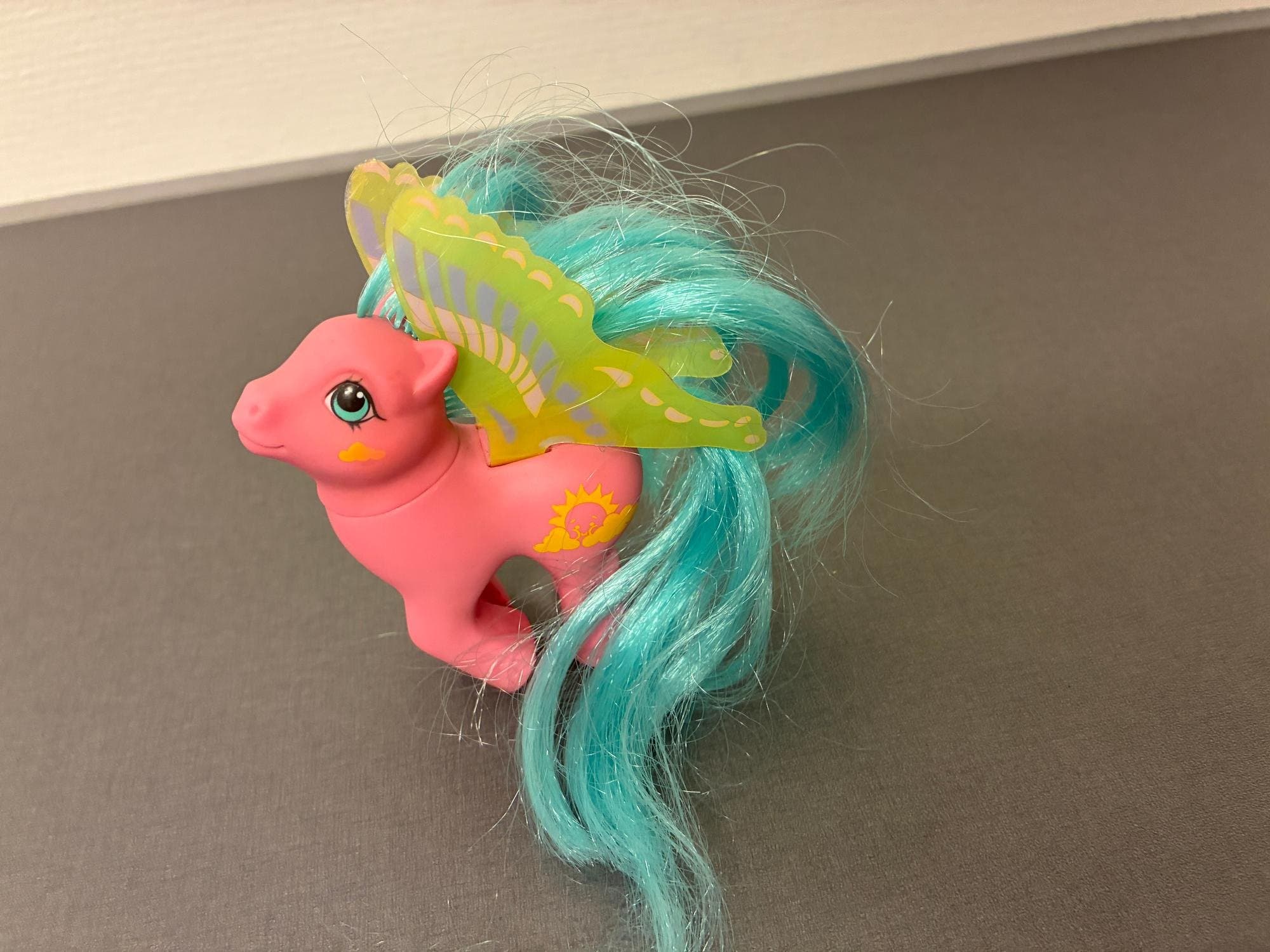 Se produkter som liknar My Little Pony G1 Sun Glider .. på Tradera ...