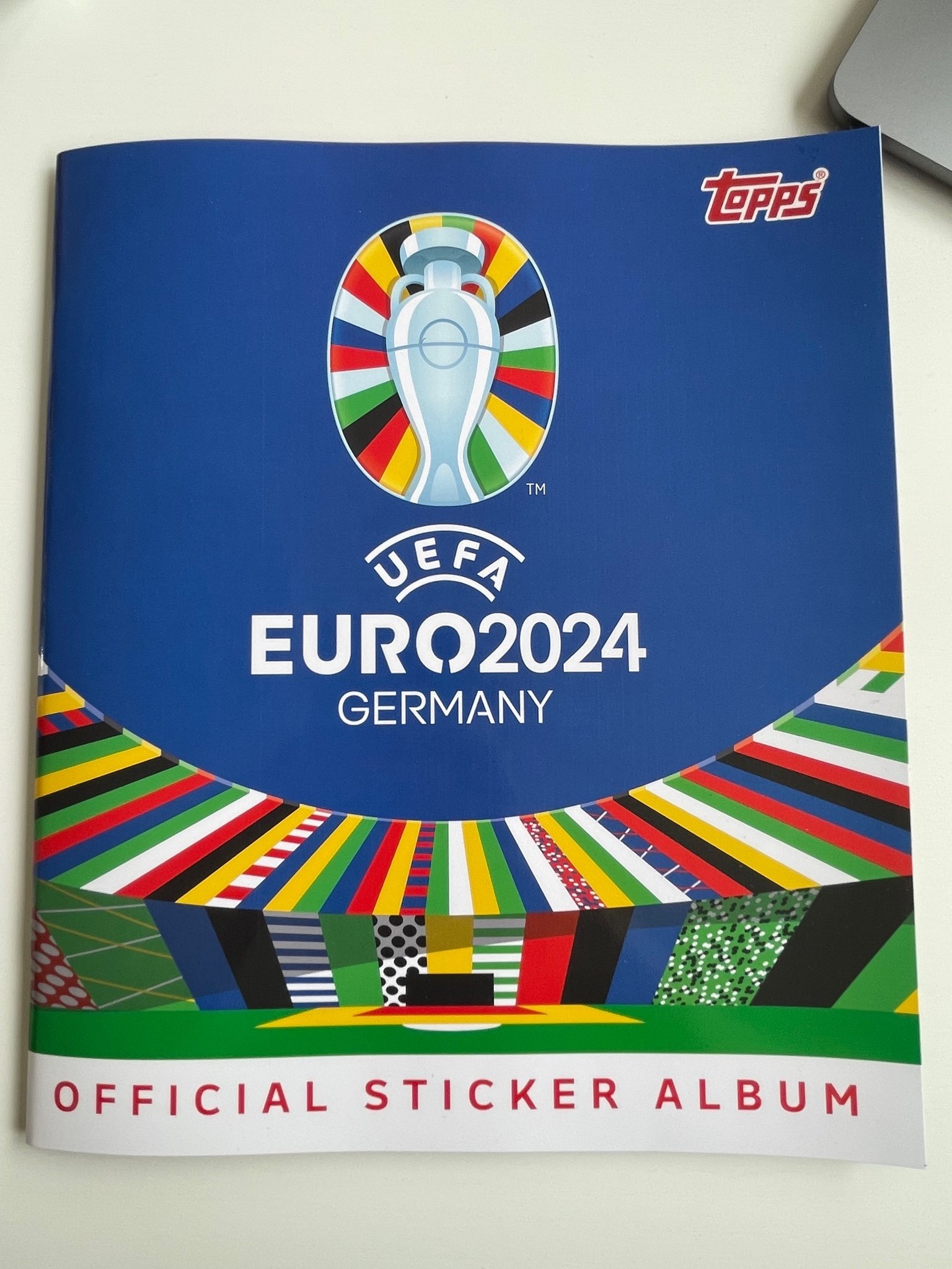 Sticker Album Euro 2024 | Köp på Tradera (634995175)