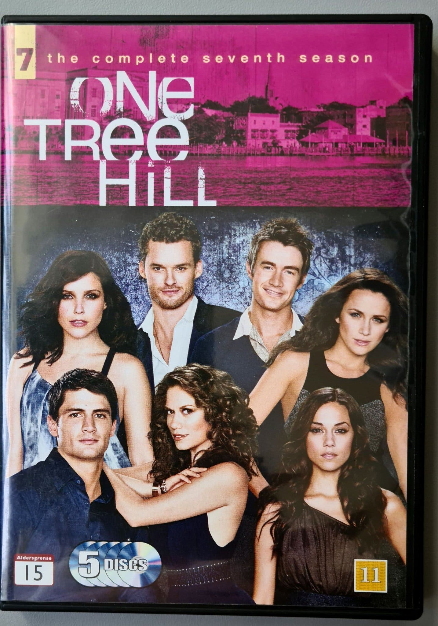Dvd box: One tree hill säsong 7. | Köp på Tradera (700009936)
