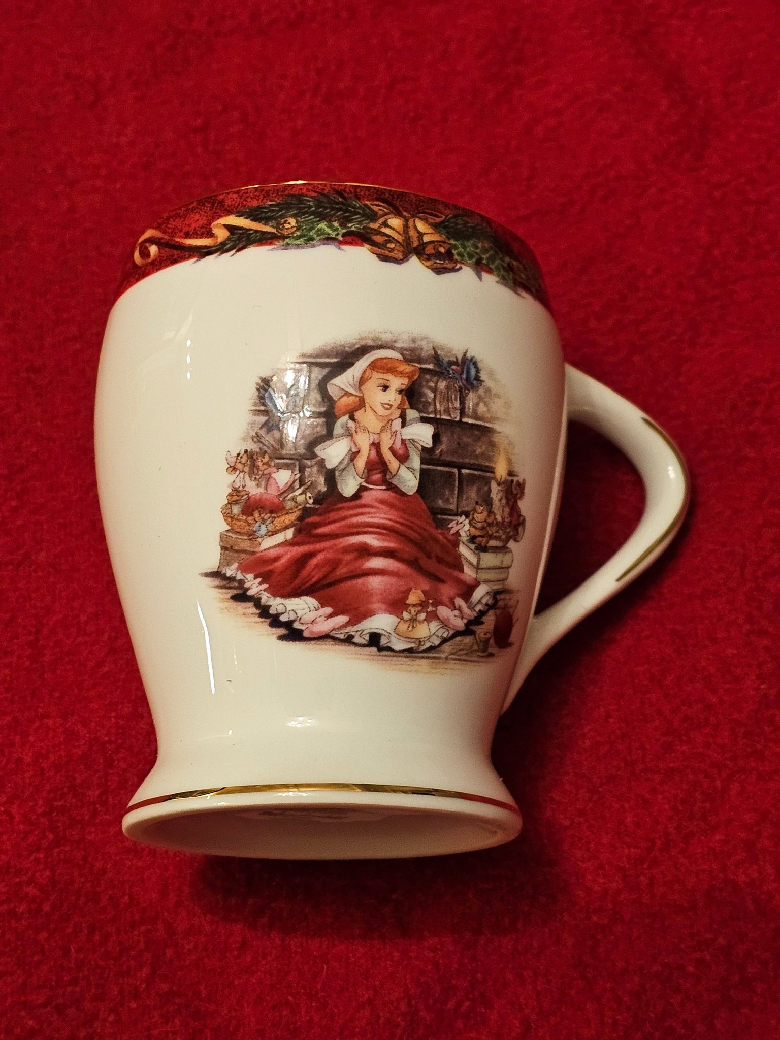 Fyrklövern Disney Jul, Stor mugg Askungen Stefa.. | Köp på Tradera ...