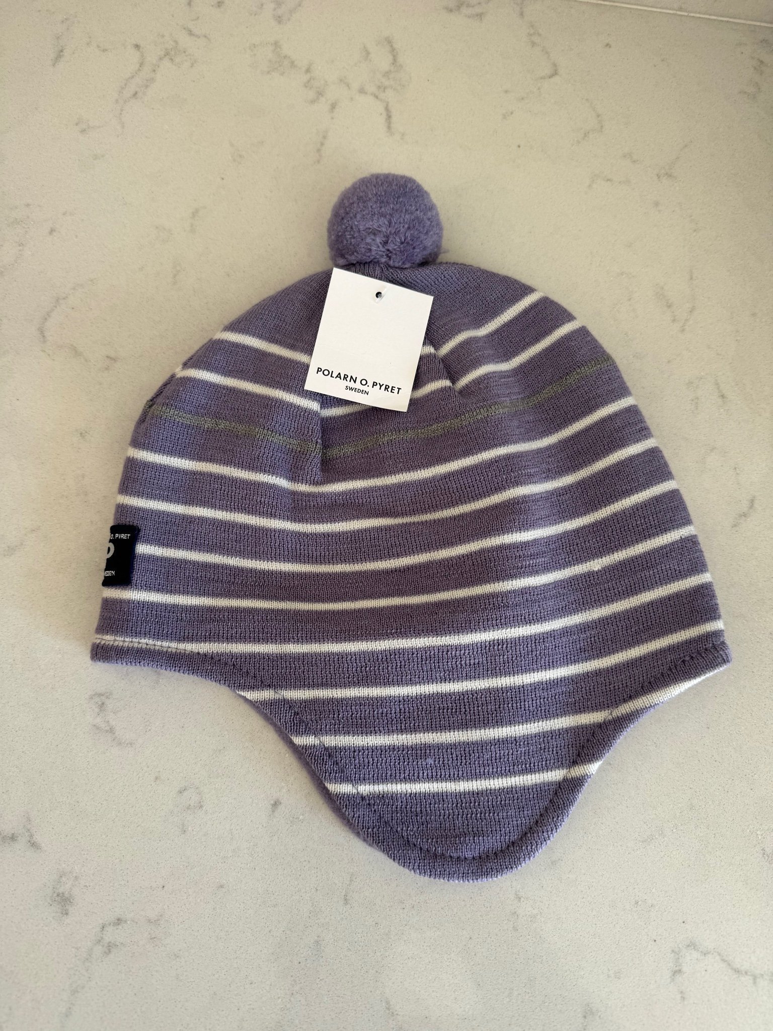 Se produkter som liknar NY Polarn O. Pyret lila och v.. på Tradera ...