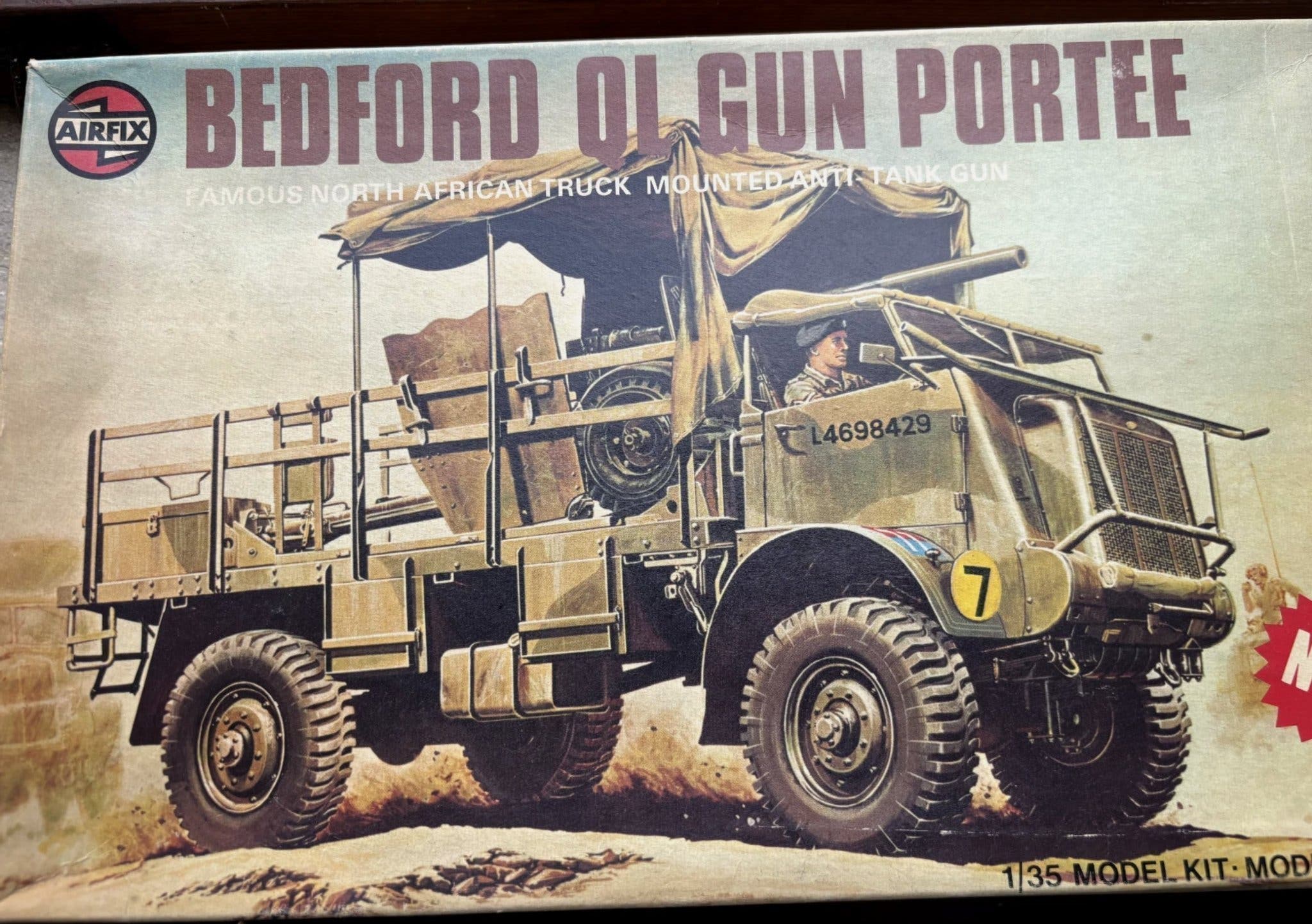 Airfix Bedford QL Gun Portee 1/35 Model Kit | Köp på Tradera (716927279)