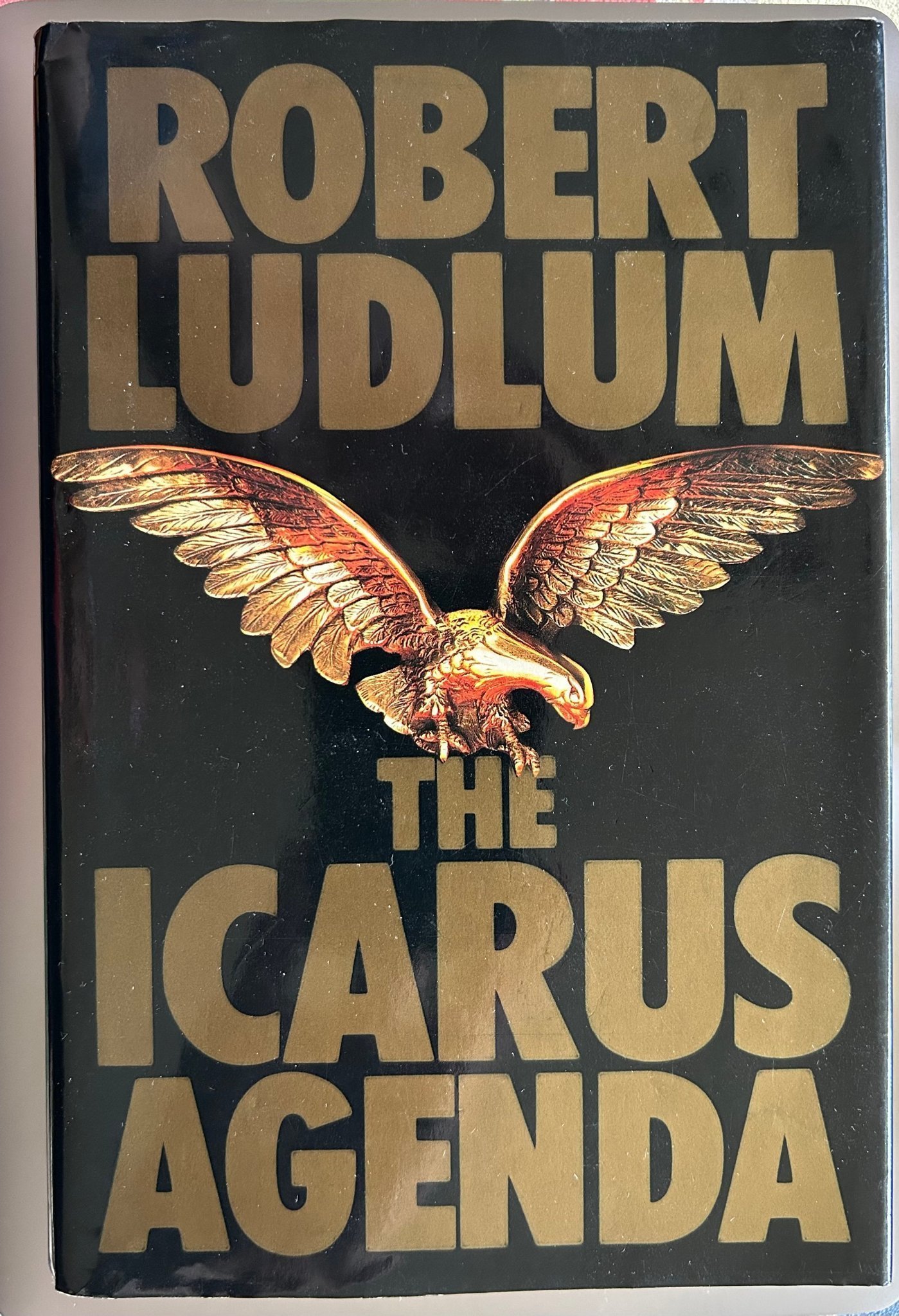 Robert Ludlum - The Icarus Agenda | Köp på Tradera (711197831)
