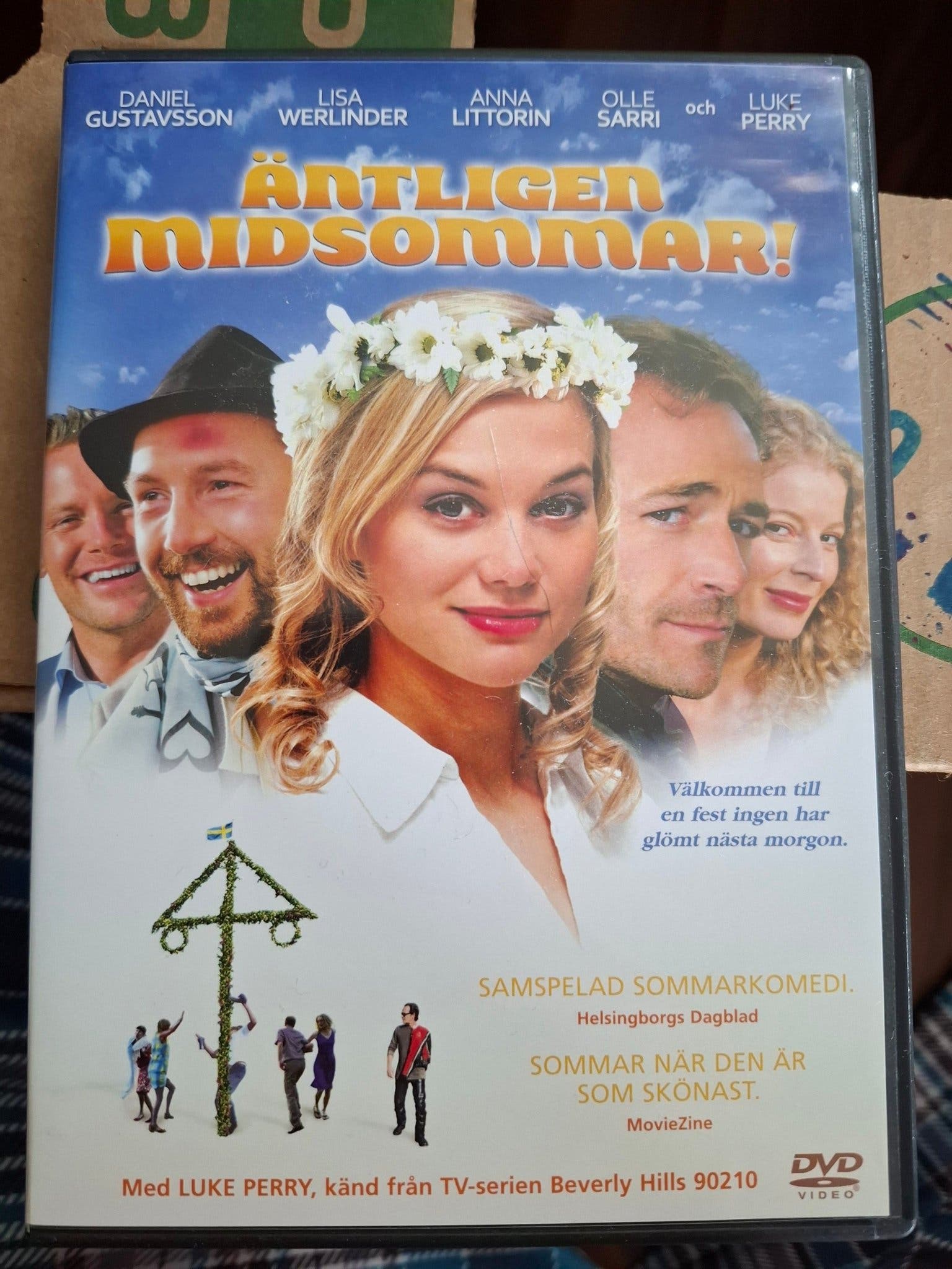 Se produkter som liknar Äntligen Midsommar! DVD på Tradera (684254931)