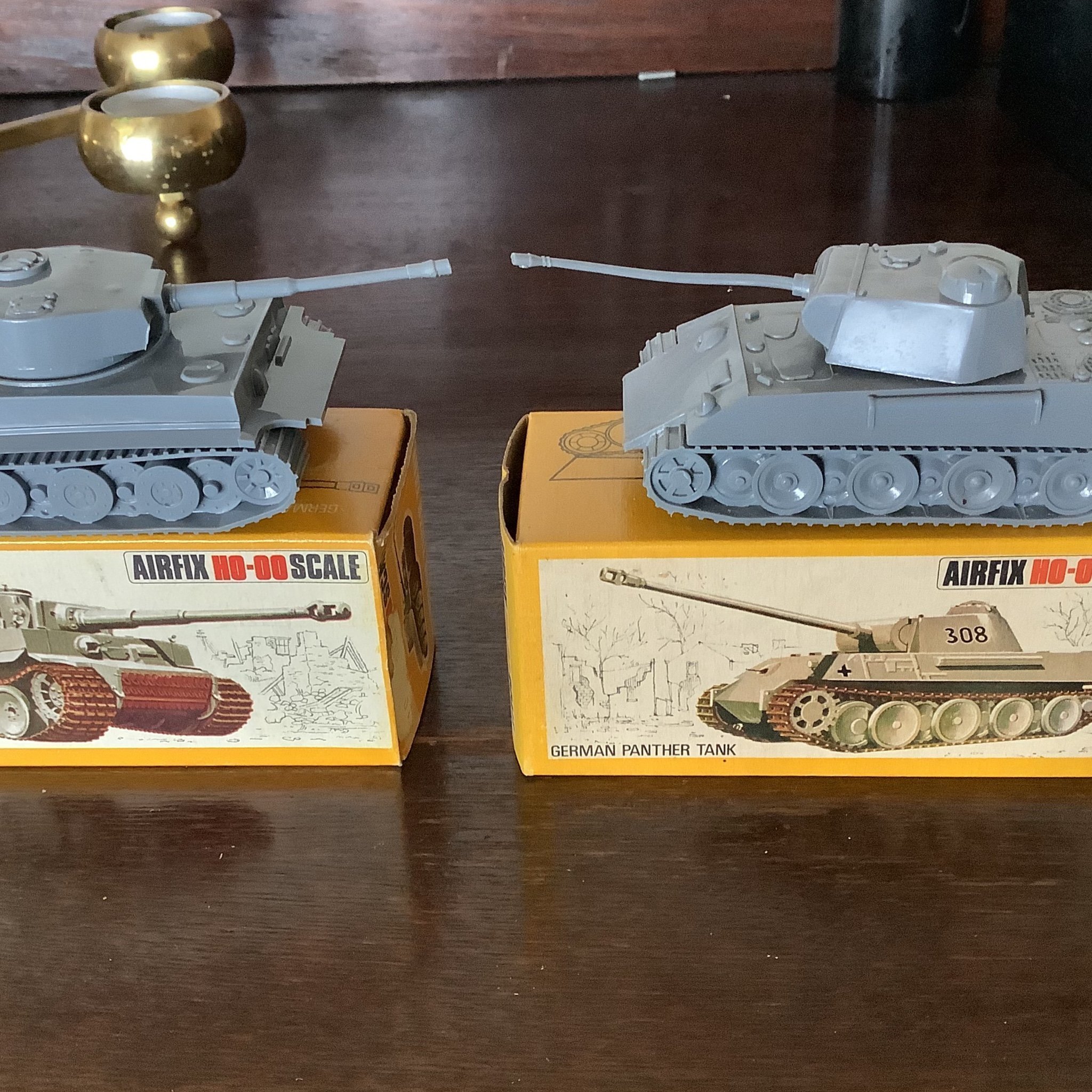 Airfix Tiger Tank, Panther Tank + boxar (ej Bri.. | Köp på Tradera ...