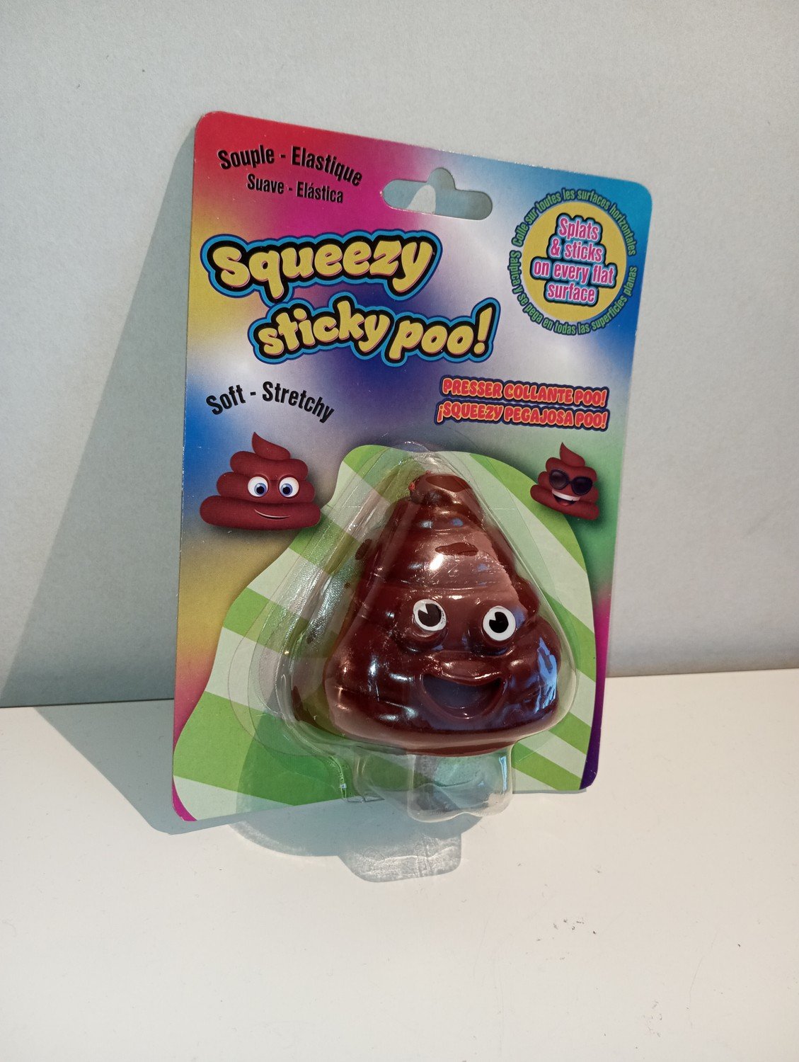 NYTT! Squeezy Sticky Poo! | Köp från Prylea på Tradera (626103559)